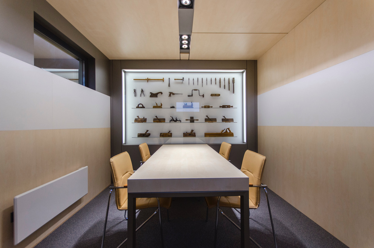A completely demountable office space | Parasite Studio | Archello