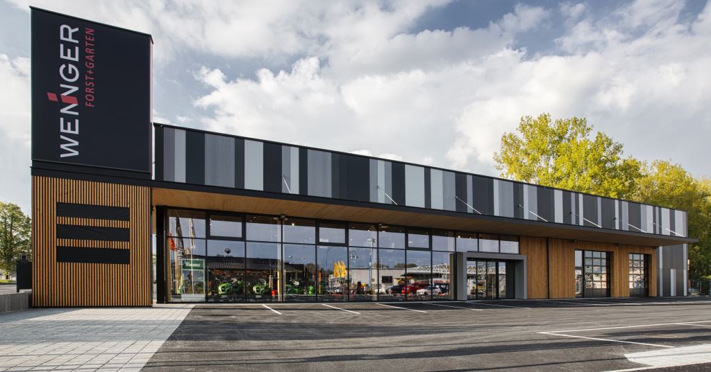 Weninger - Hardware centre | Viereck Architekten | Archello