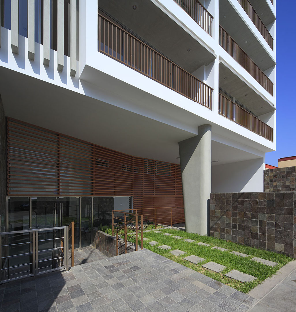 Gallery of Edificio Multifamiliar Calle 27 San Isidro Lima Pe | Vértice Arquitectos | Medios De ...