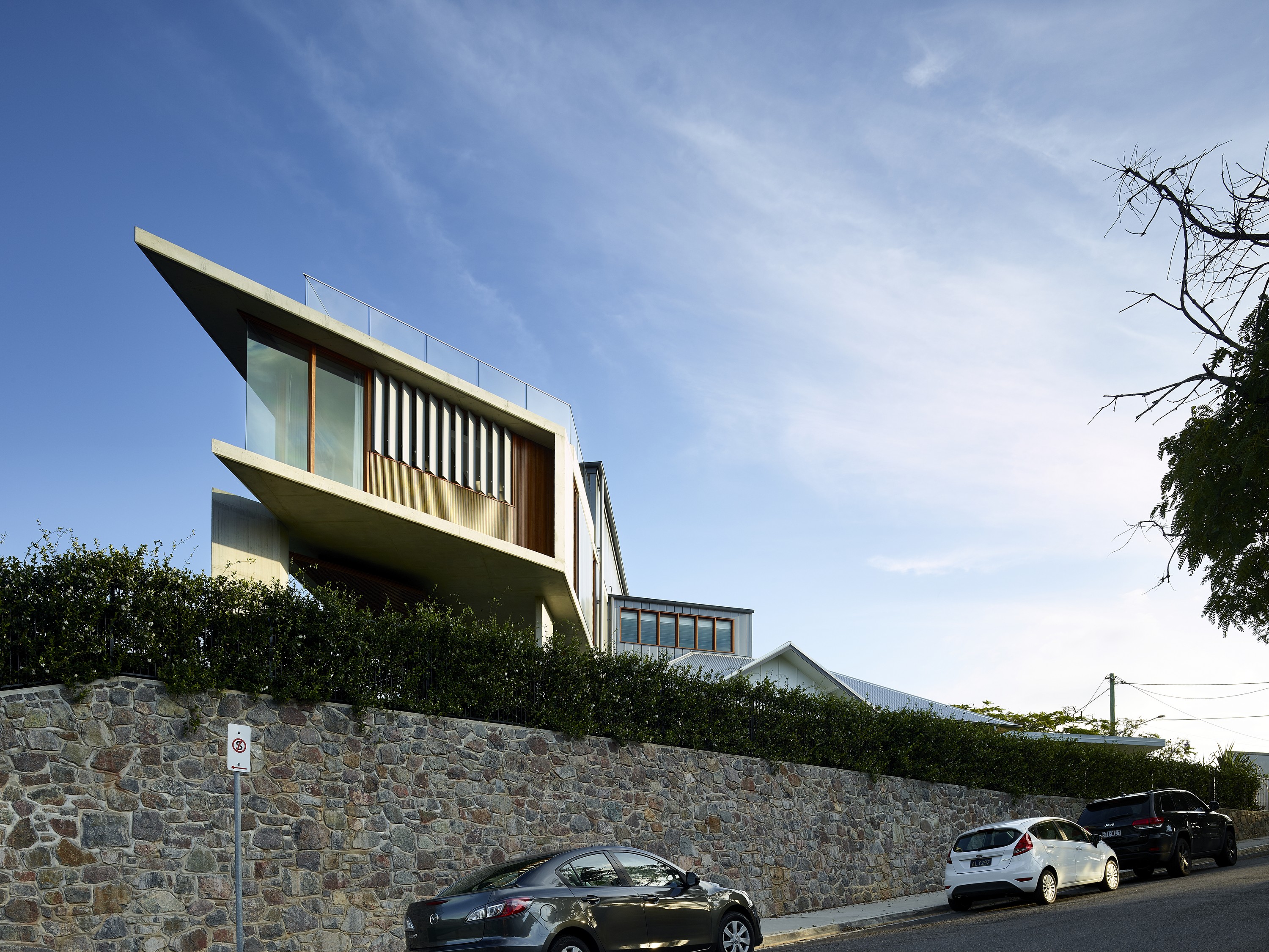 Clifftop House | Joe Adsett Architects | Archello