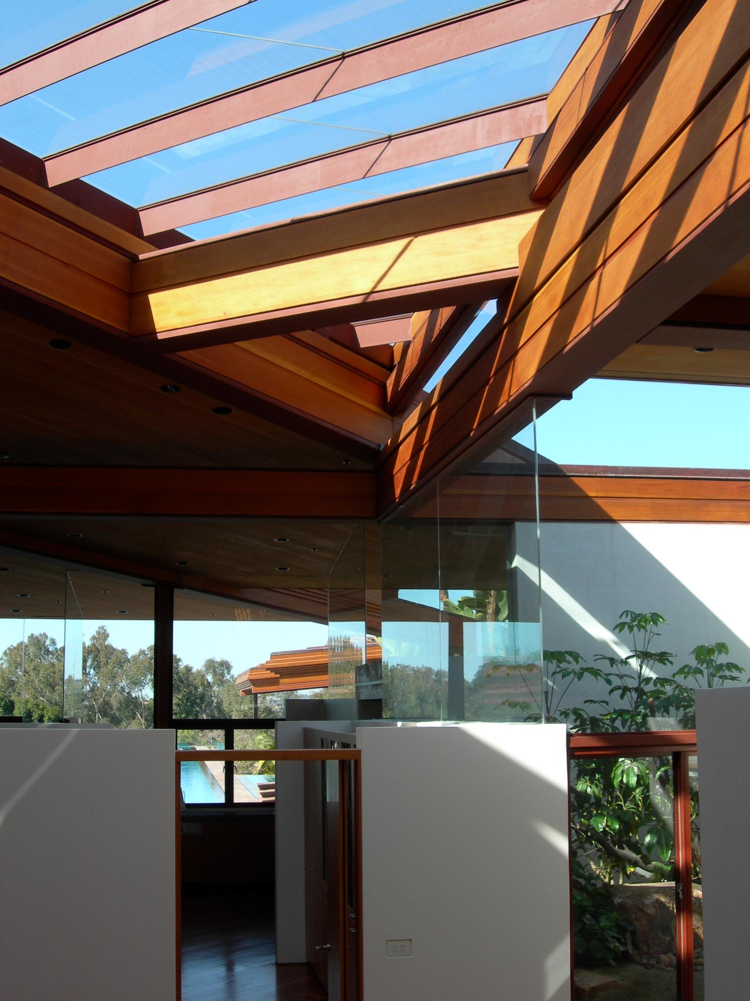 Gallery of Suncatch | Norm Applebaum Architect | Media - 12