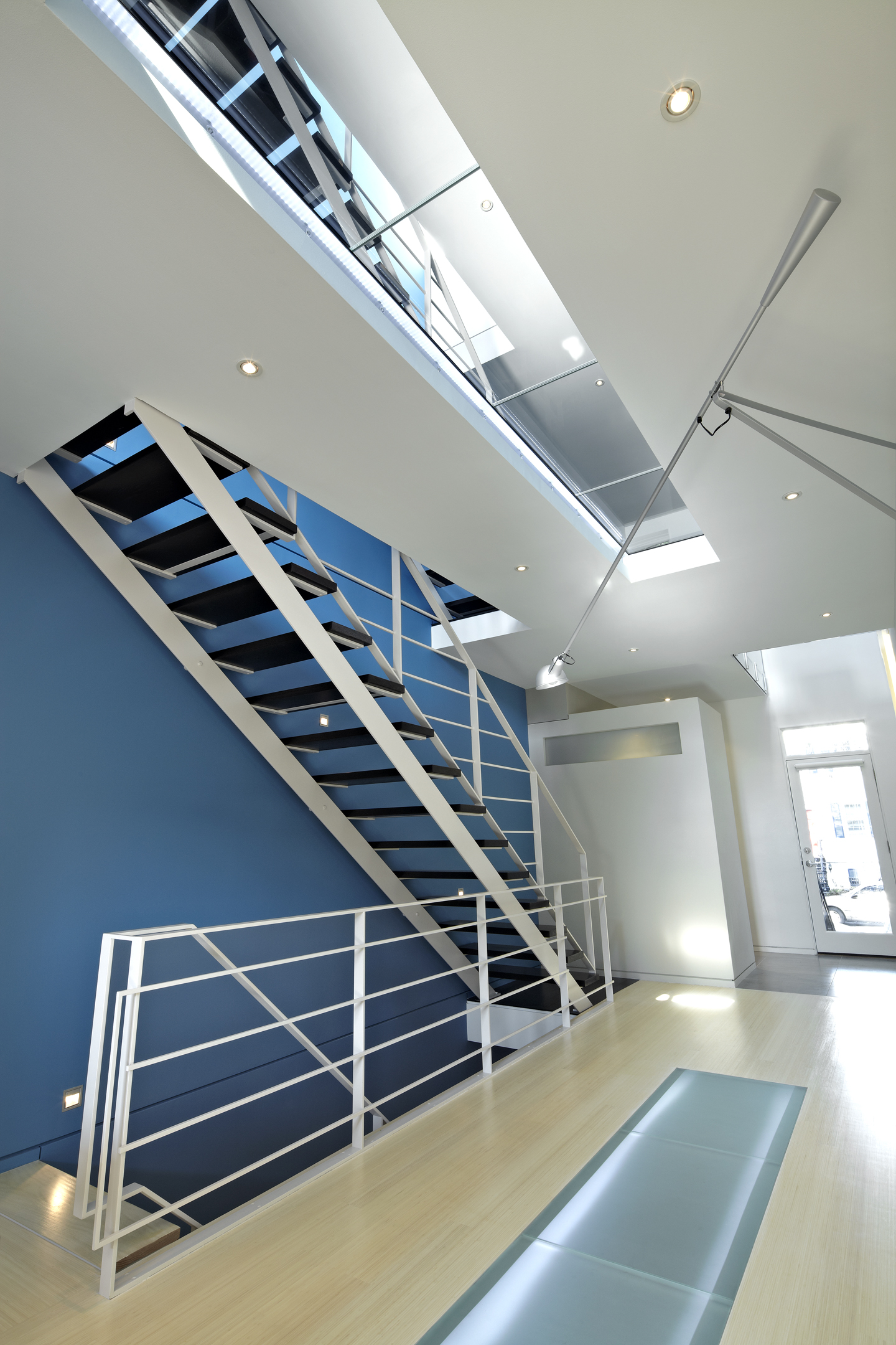 See Through House | KUBE Architecture | Archello