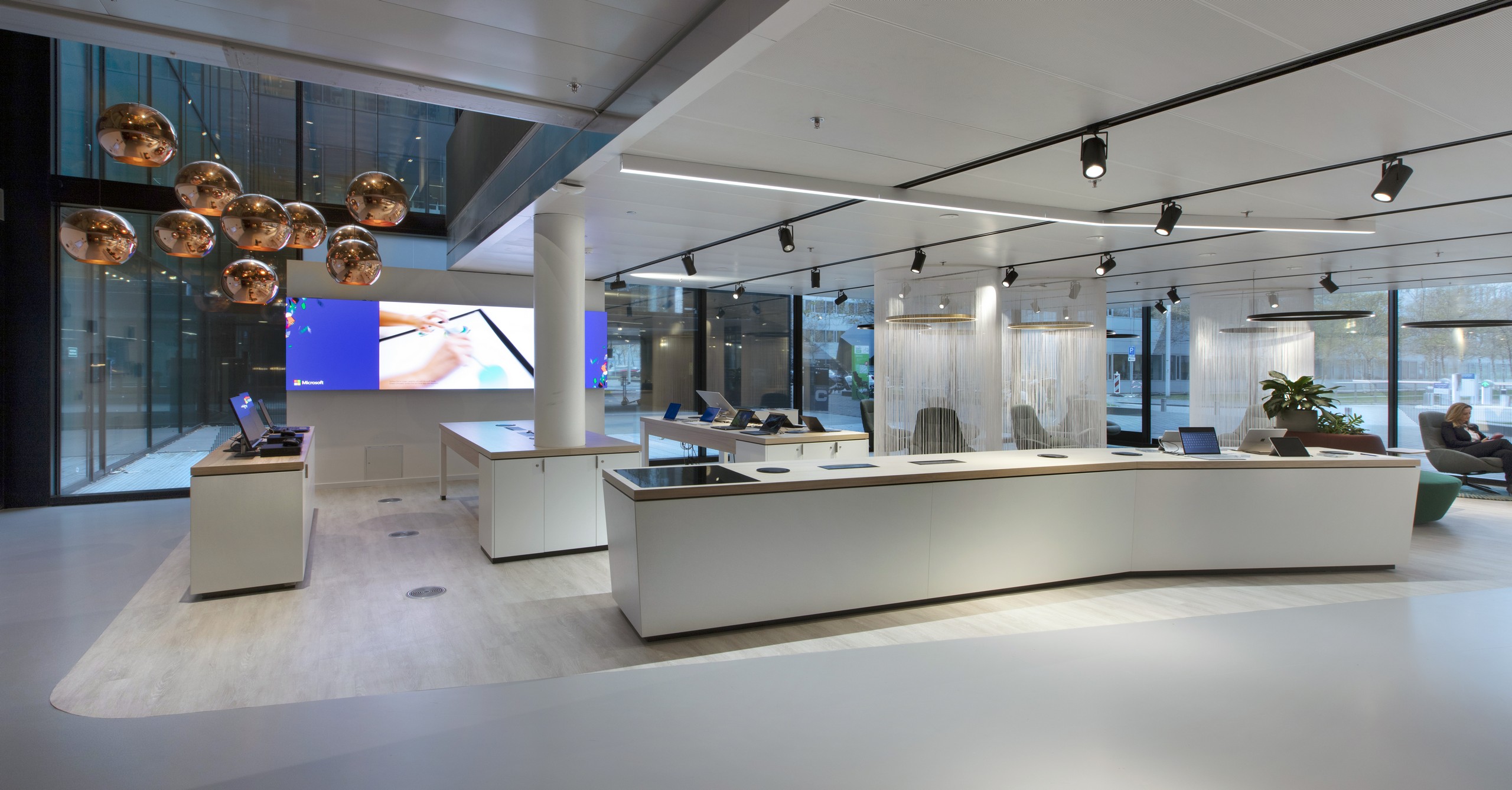 Gallery of Microsoft HQ Amsterdam | D/Dock | Media - 17