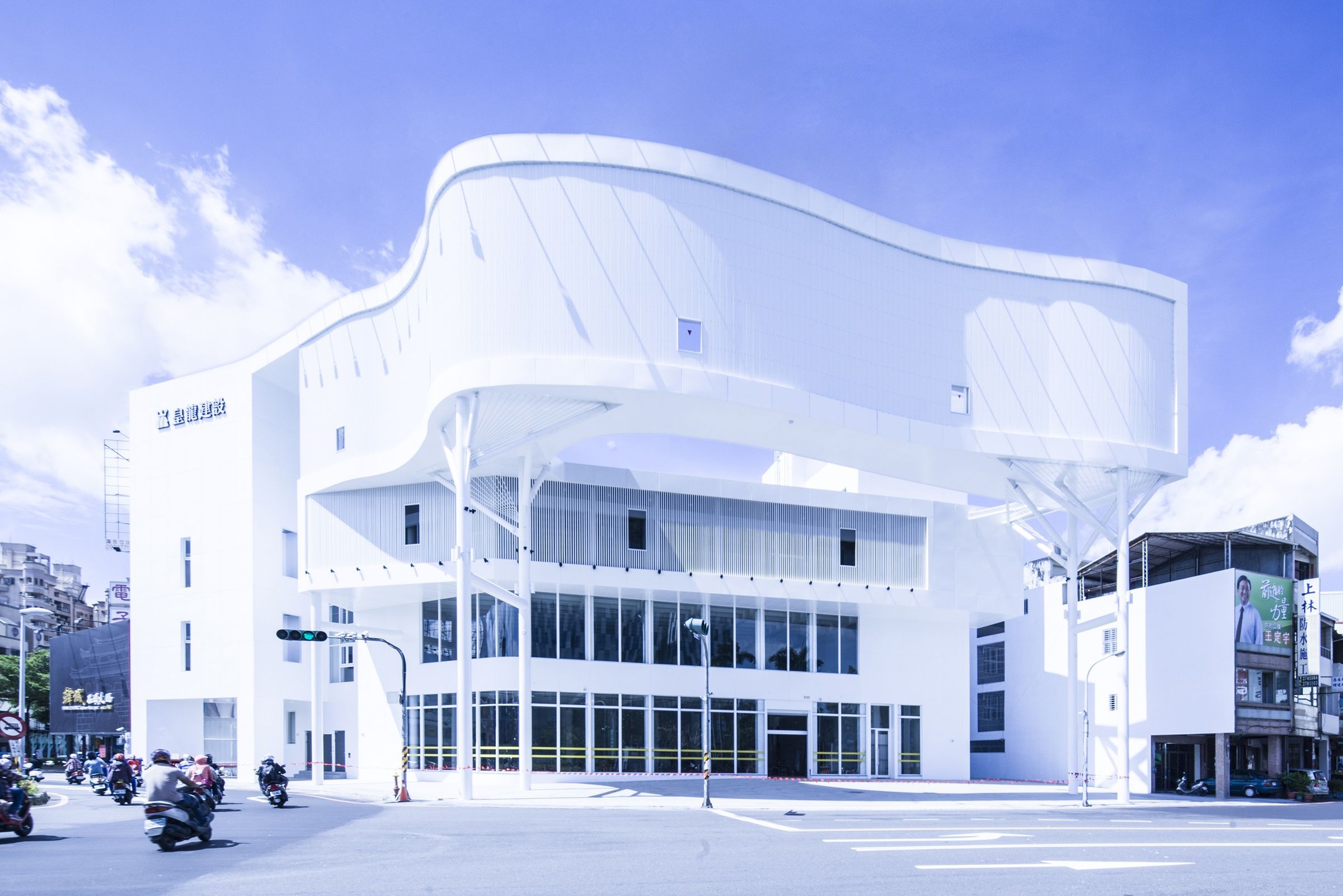 Floating Veranda | TA architect | Archello