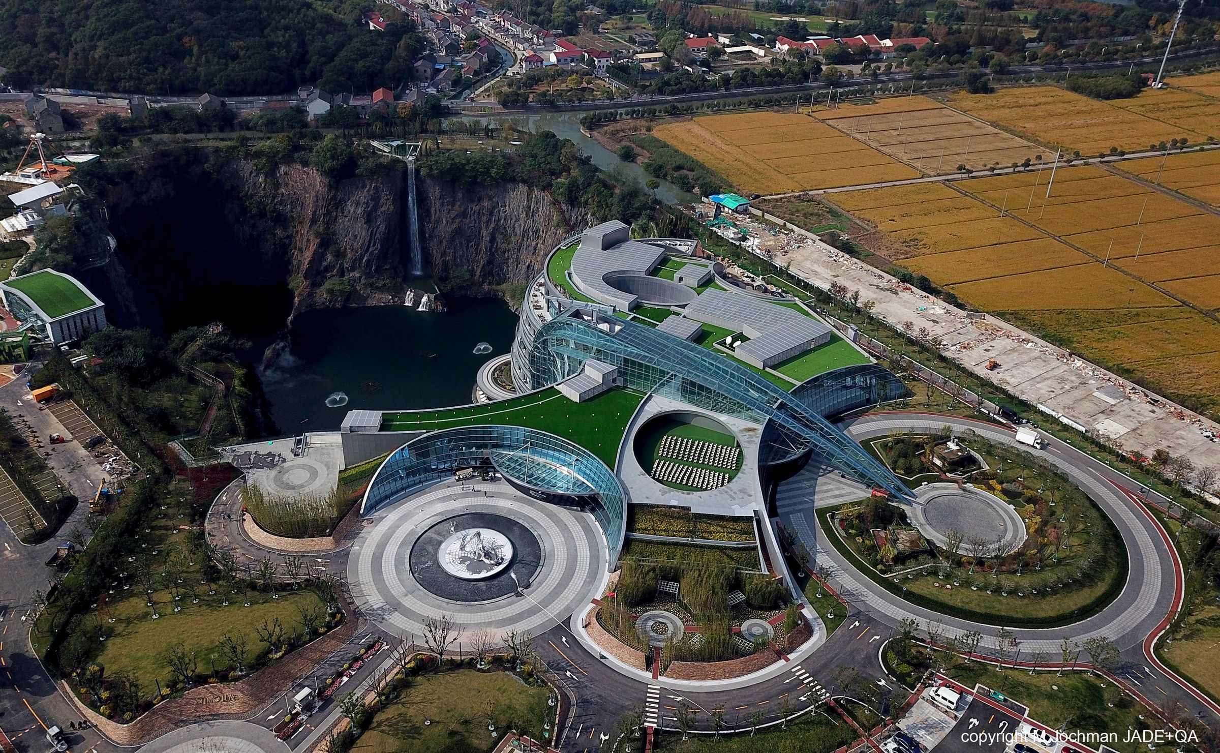 Gallery of Shimao Wonderland Intercontinental Hotel | JADE+QA ...