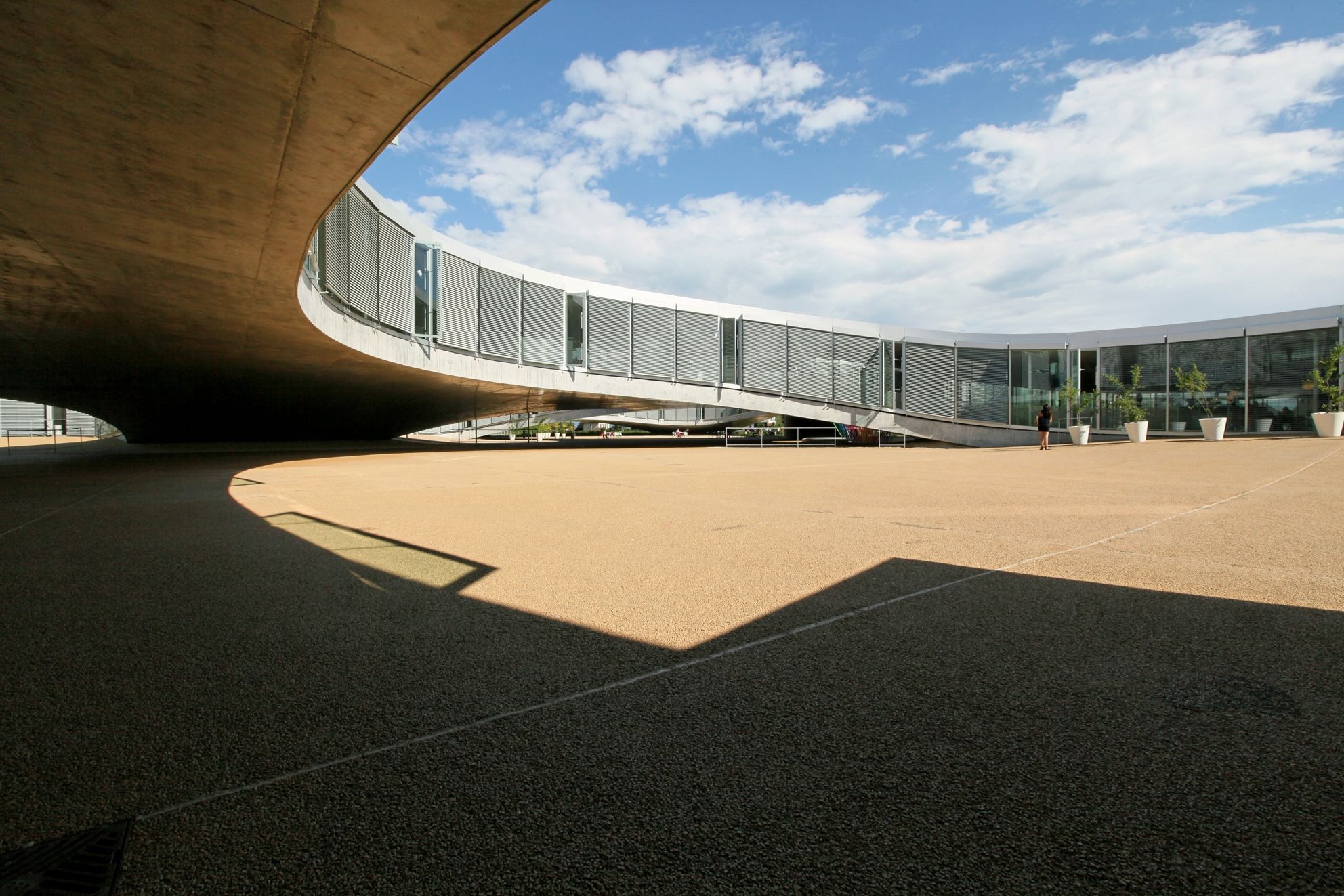 Gallery of Rolex Learning Center | Rolex Learning Center | Médias - 10