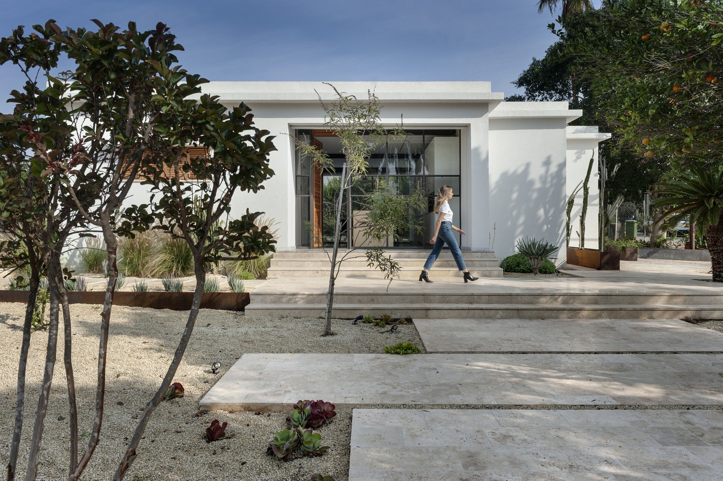 Mediterranean Cacti House | Henkin Shavit Architecture and Design ...
