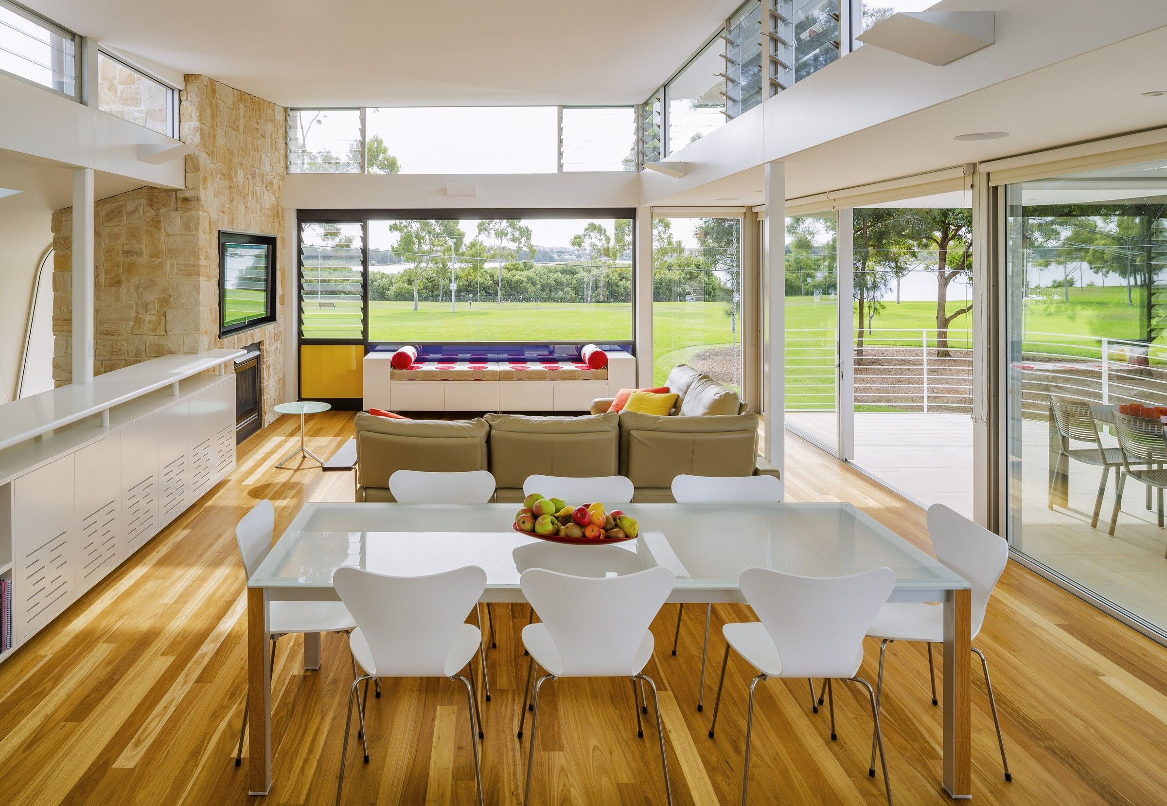 Retro House | Utz Sanby Architects | Media - Photos and Videos - 4 ...