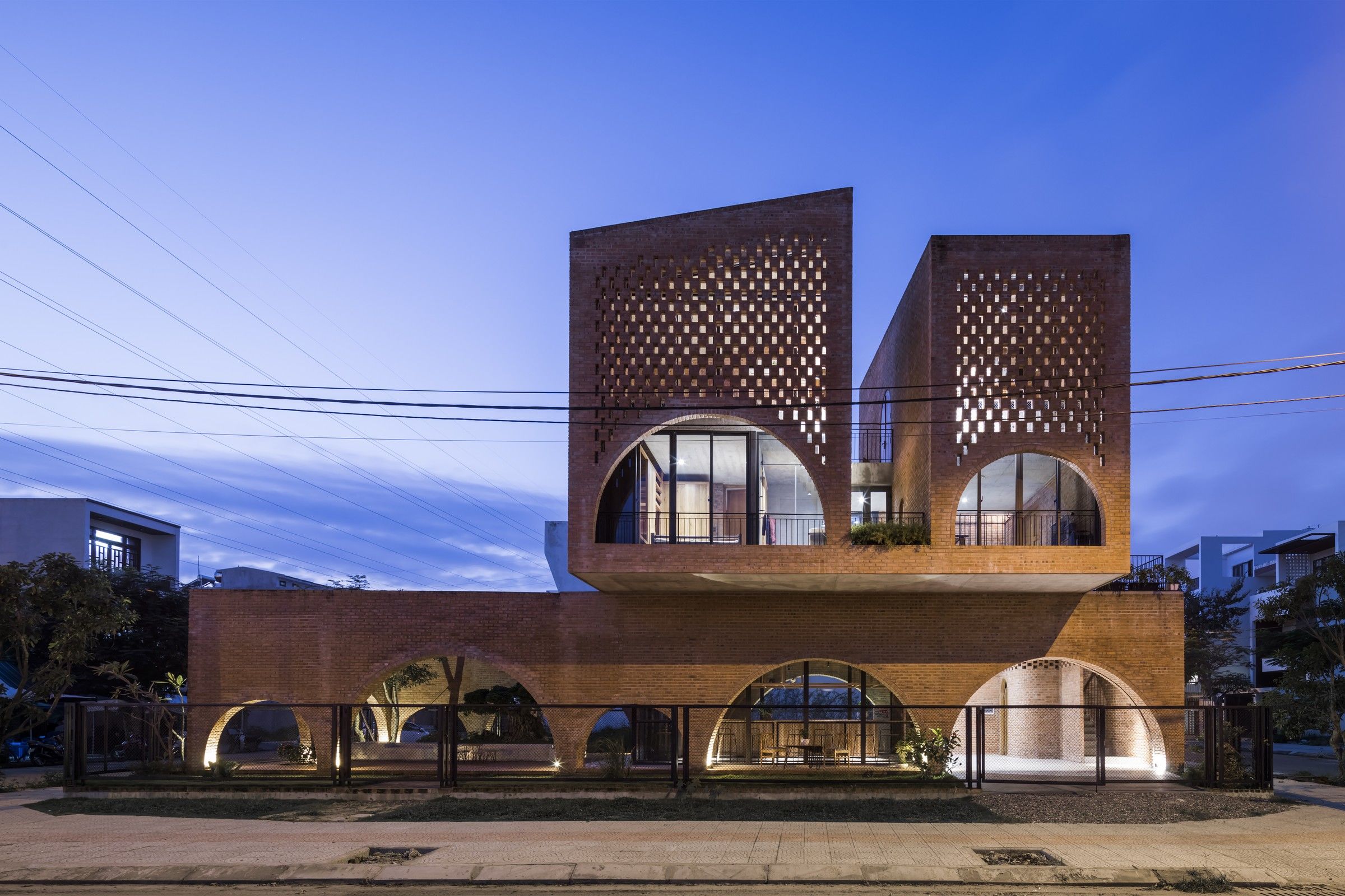 CUCKOO HOUSE | Tropical Space | Archello