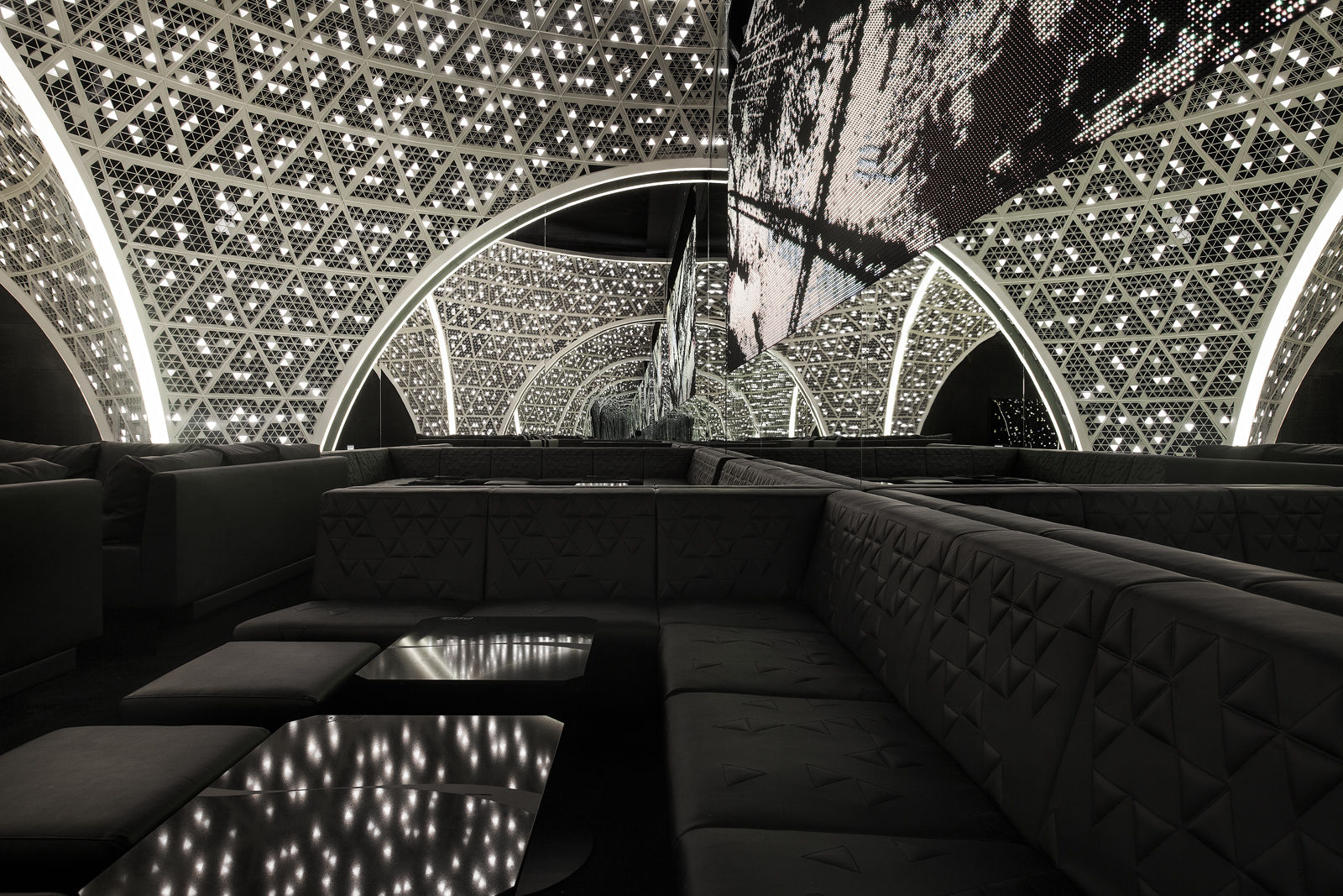 Gallery of Night Flight | Studio Mode | Media - 4