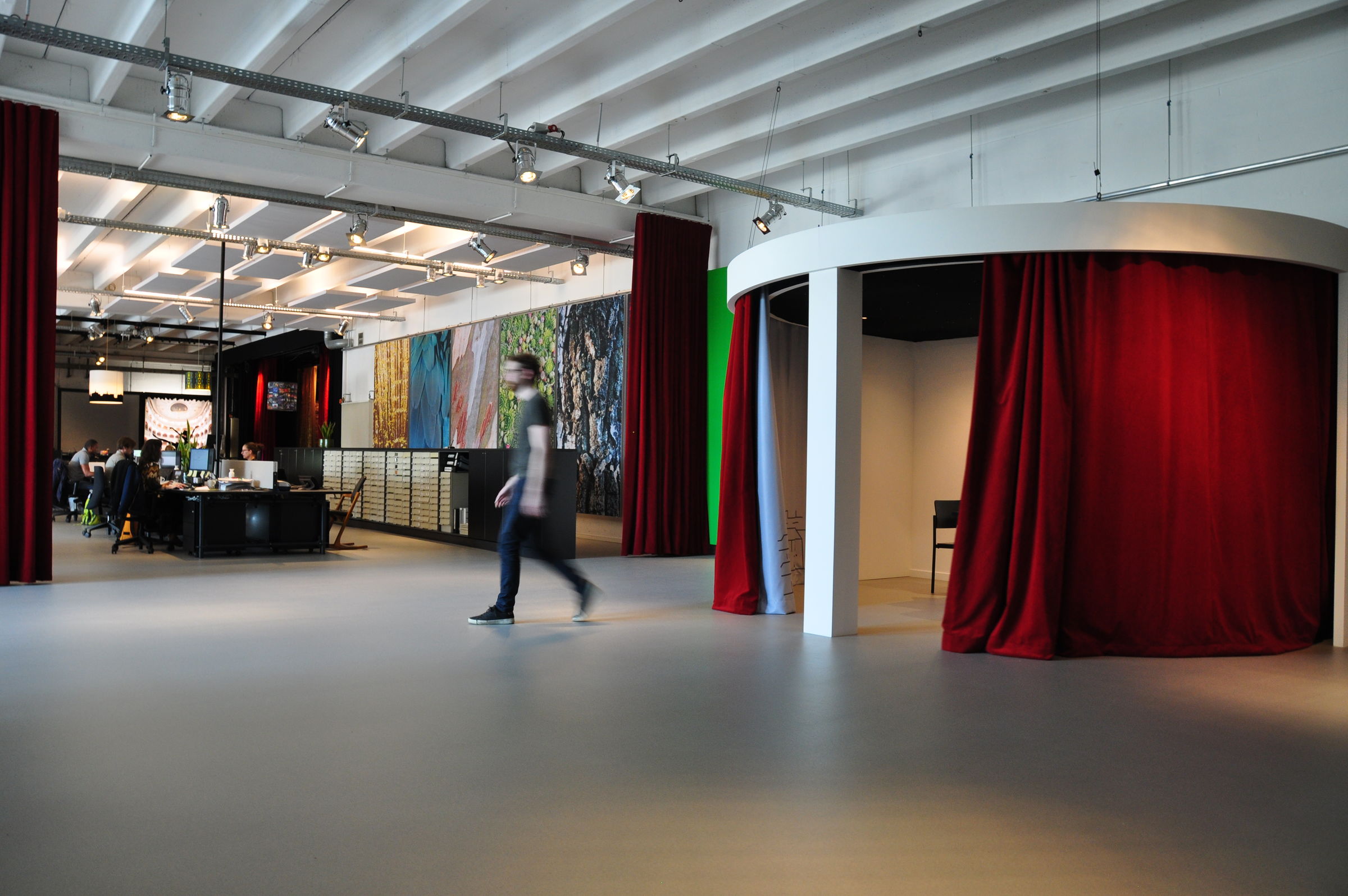 Multi-Layered Curtain by Showtex | Archello