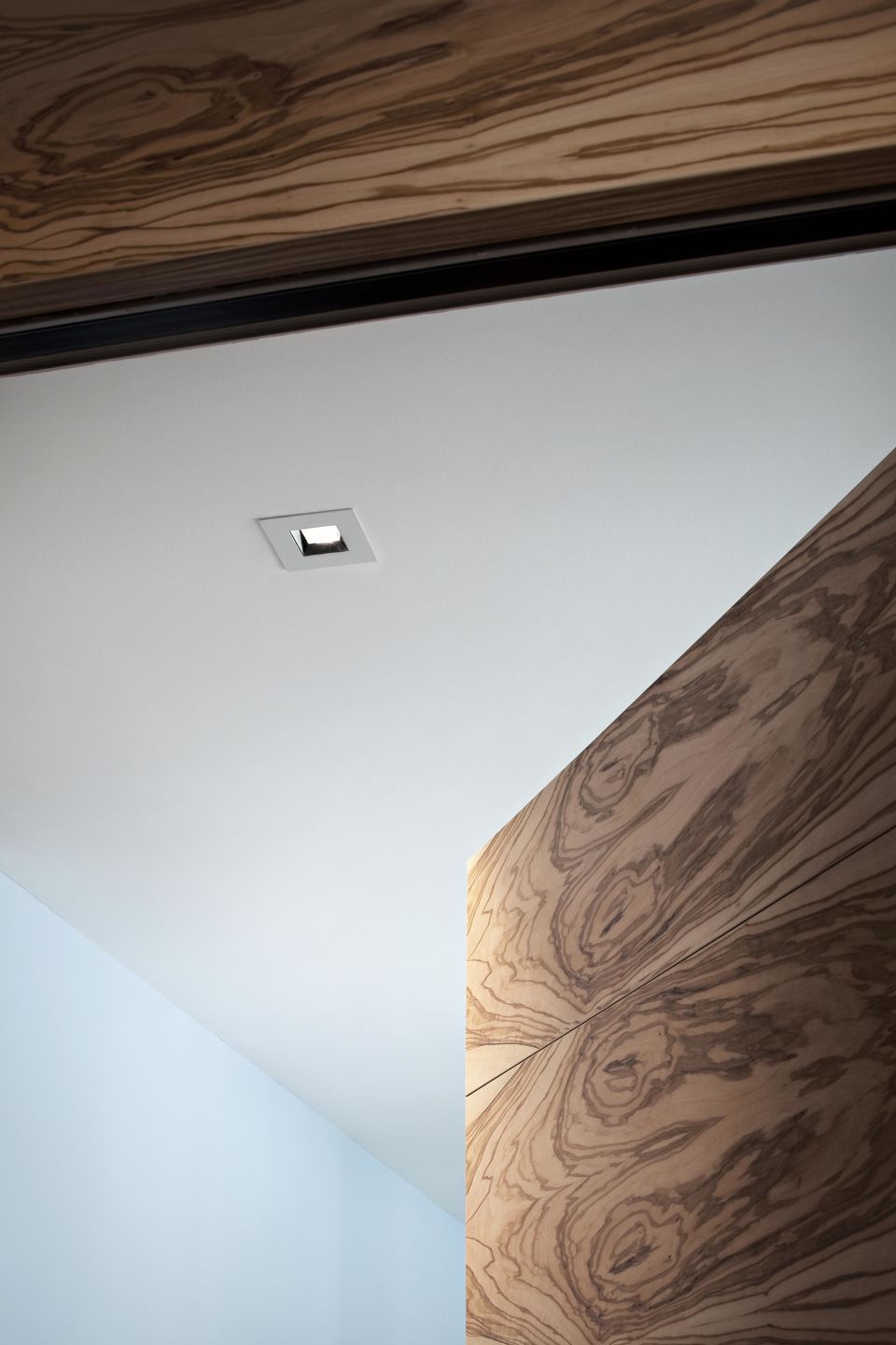 Light Sniper by Flos | Archello