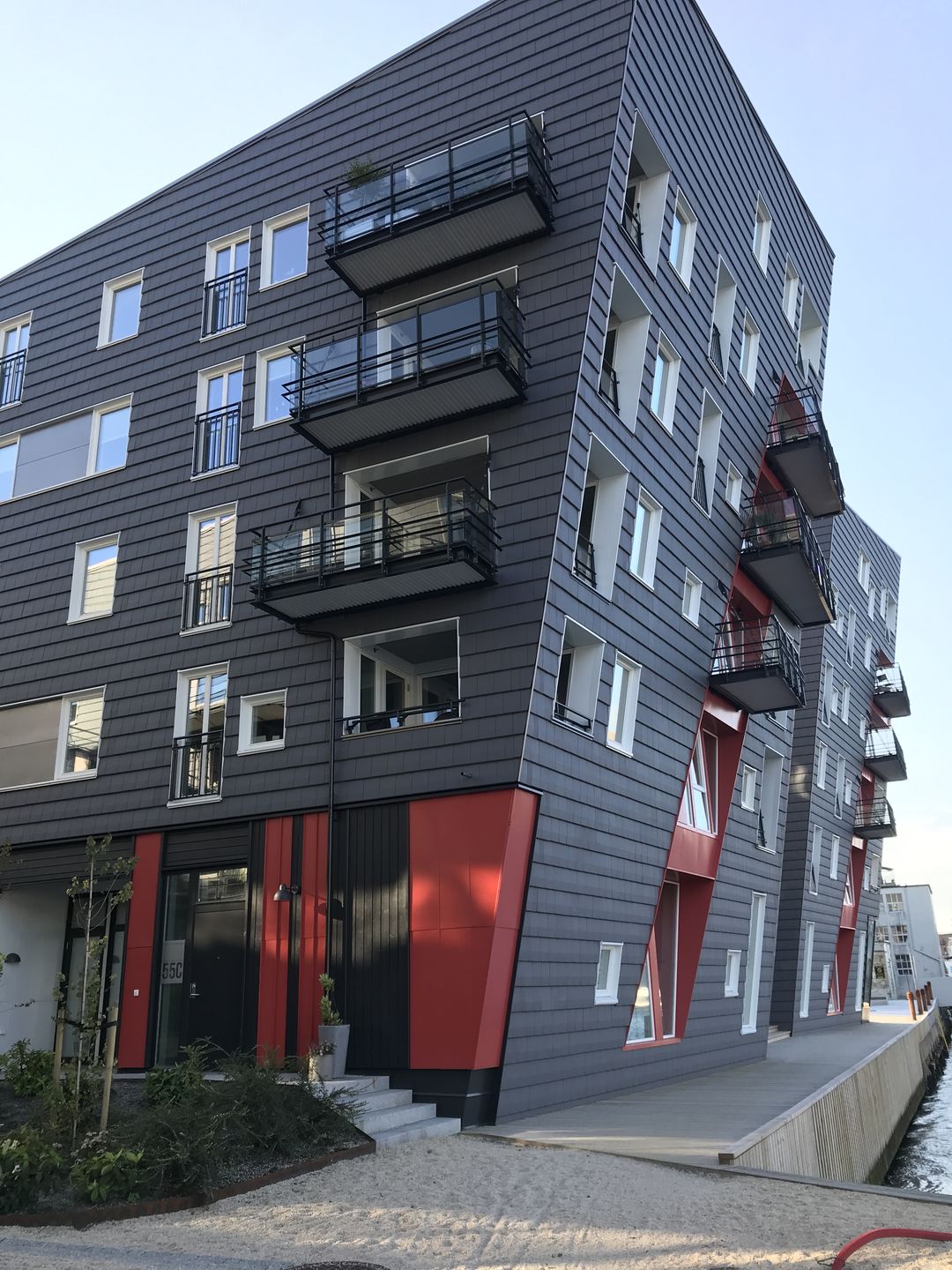 KORAMIC ACTUA clay roof tile as ceramic facade cladding by Wienerberger ...