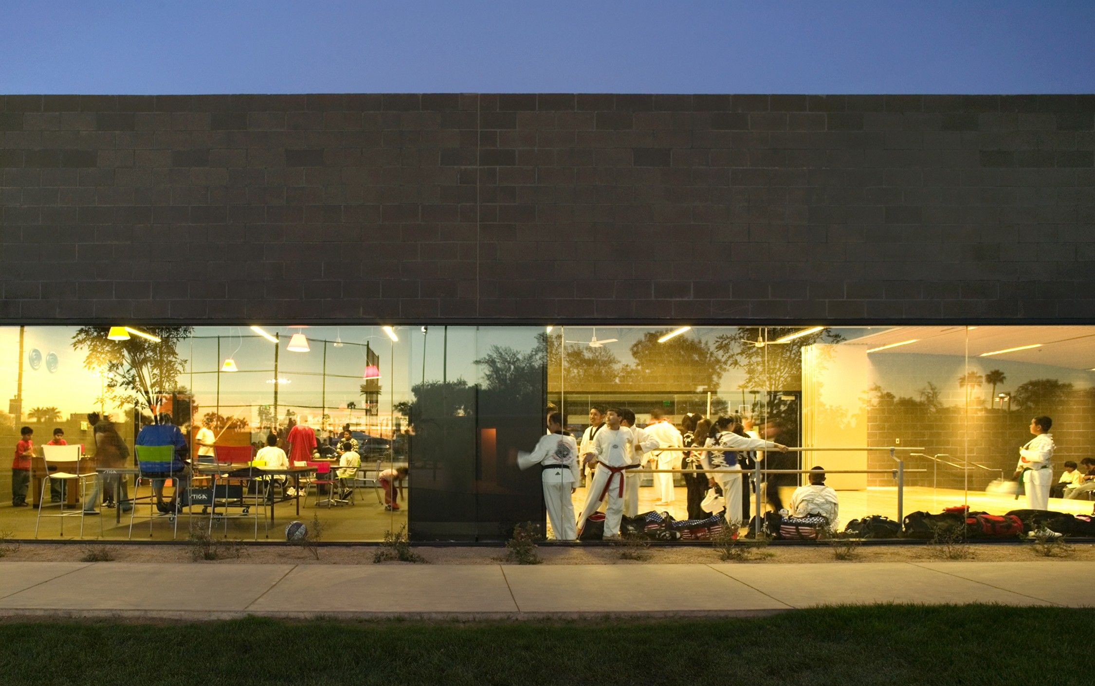 Gallery of Palo Verde Library/Maryvale Community Center | Wendell ...