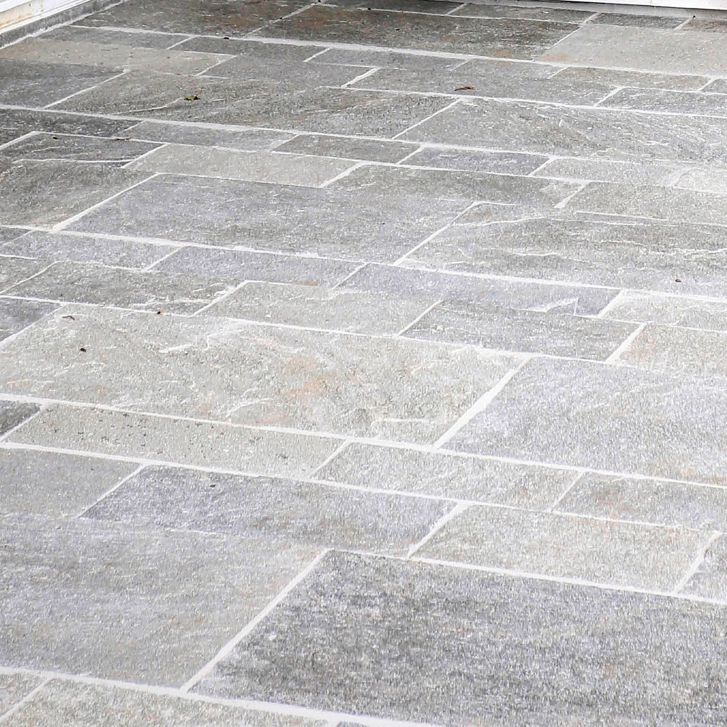Endicott® Split Stone by Eco Outdoor® | Media - Photos and Videos - 1 ...