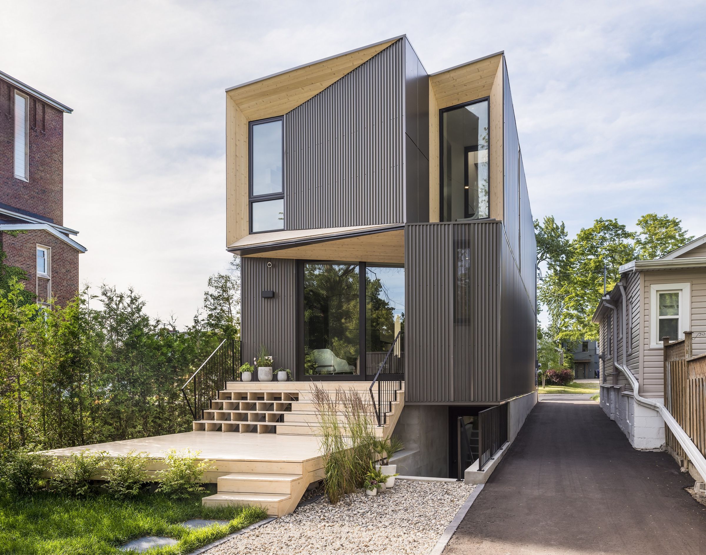 Tesseract House | Phaedrus Studio | Archello