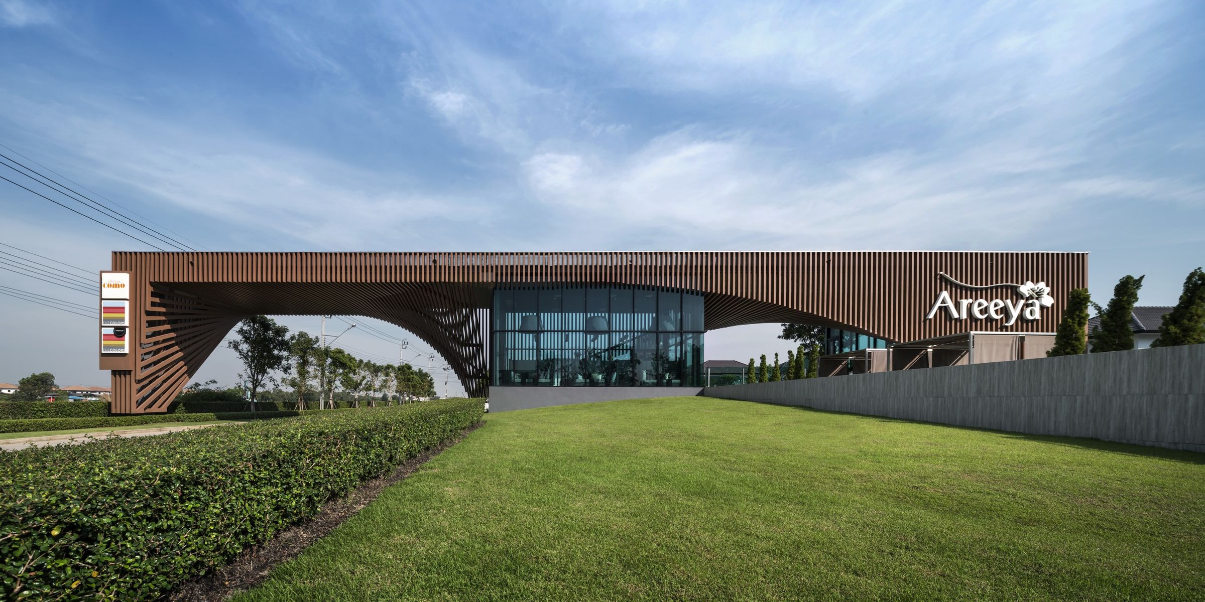 Areeya como clubhouse | OfficeAT | Archello