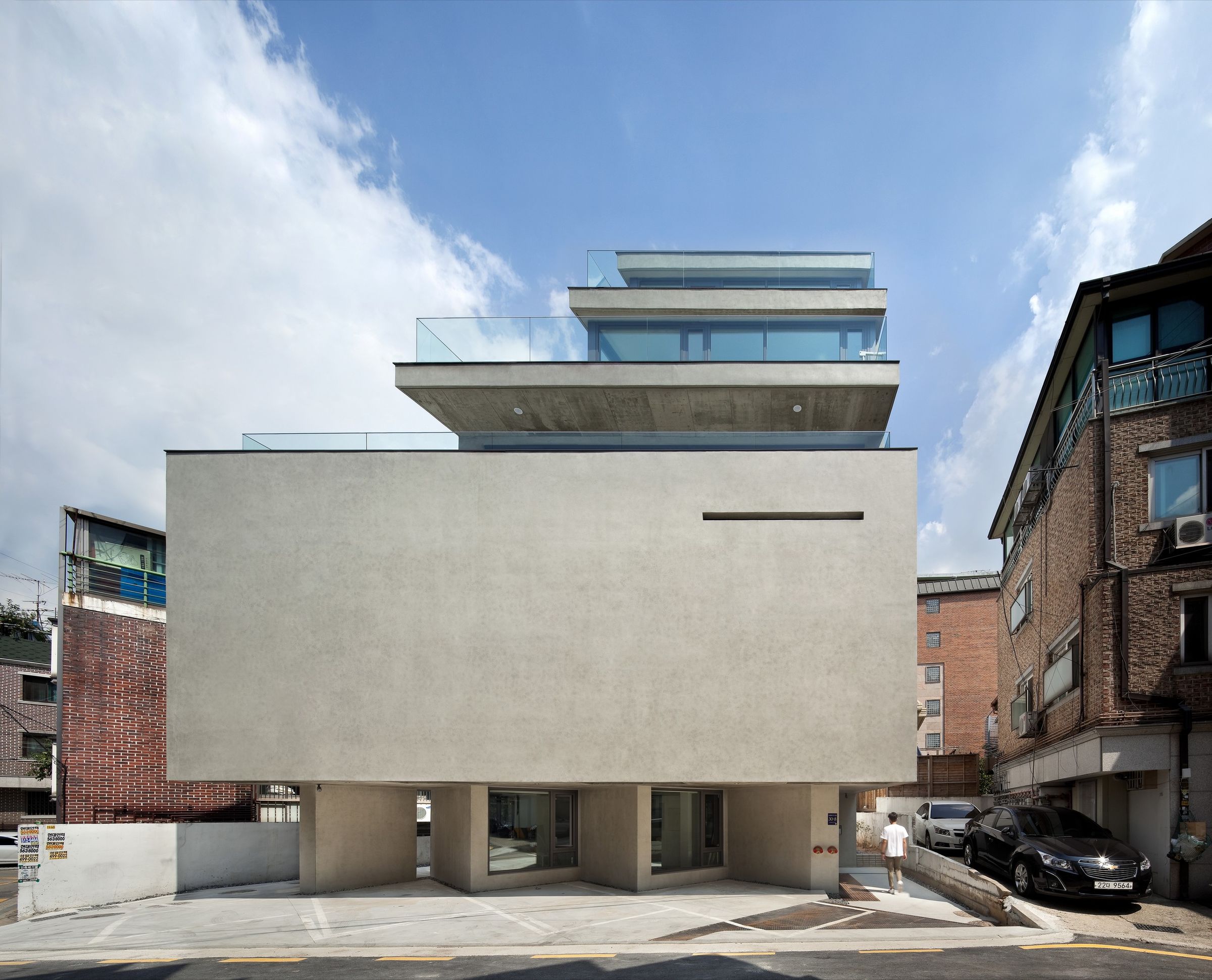 [Sky ground]Sinsa-dong Office Complex | JMY Architects | Archello