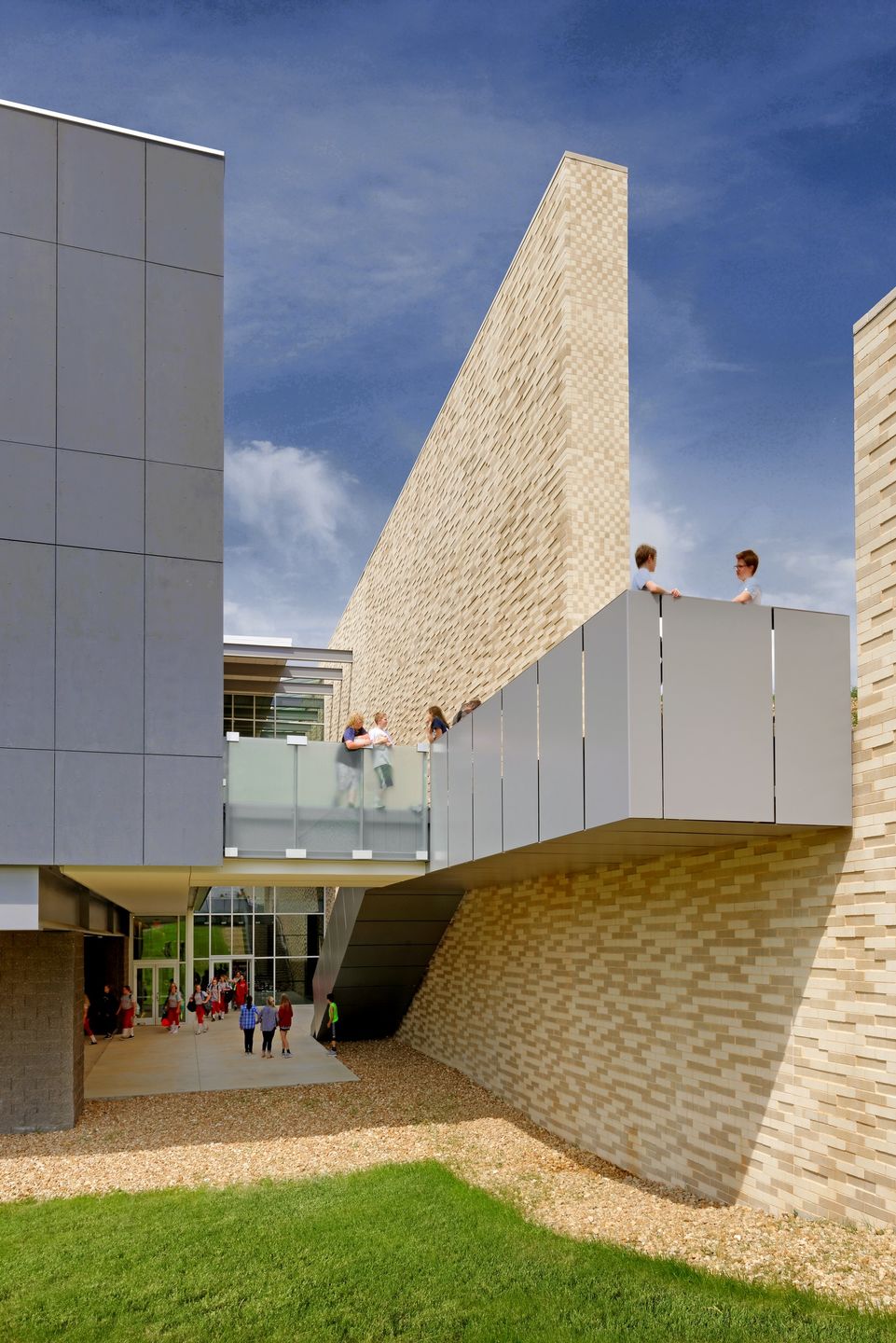 Gallery of Reeds Spring Middle School | Dake Wells Architecture | Media - 8