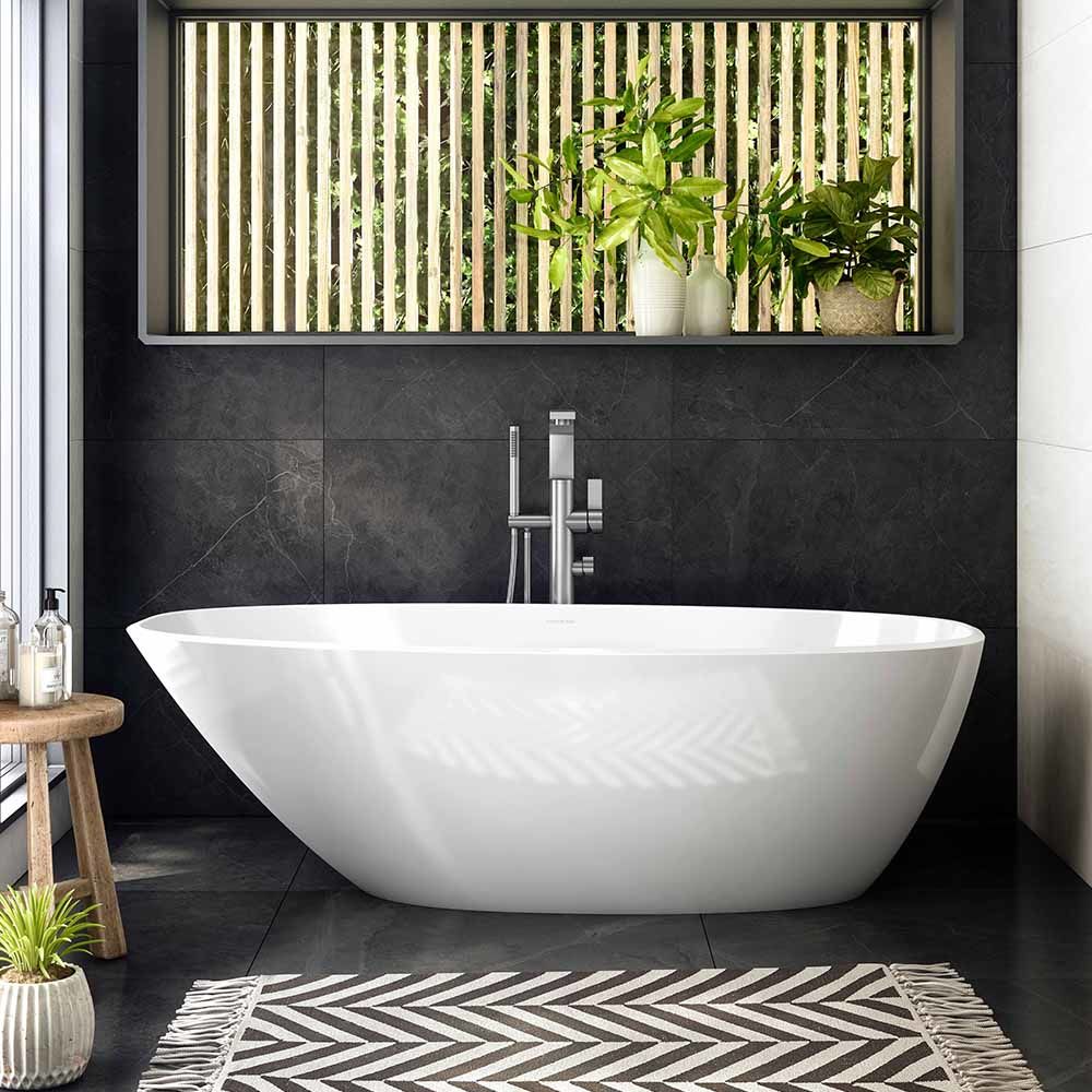 Mozzano 2 bath in RAL colour by Victoria + Albert Baths Limited | Archello