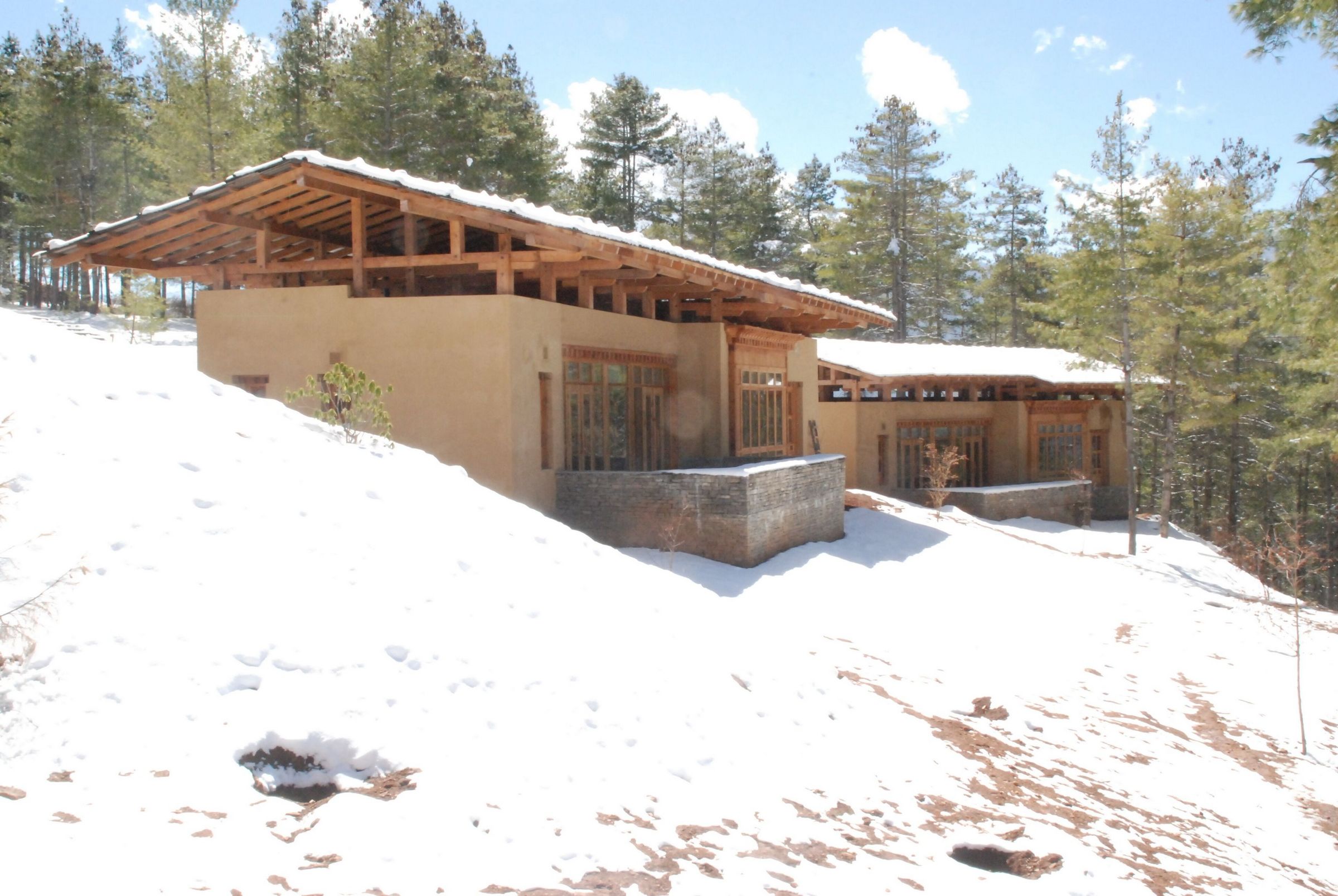 Gallery of Six Senses Bhutan | Habita Architects | Medios De ...