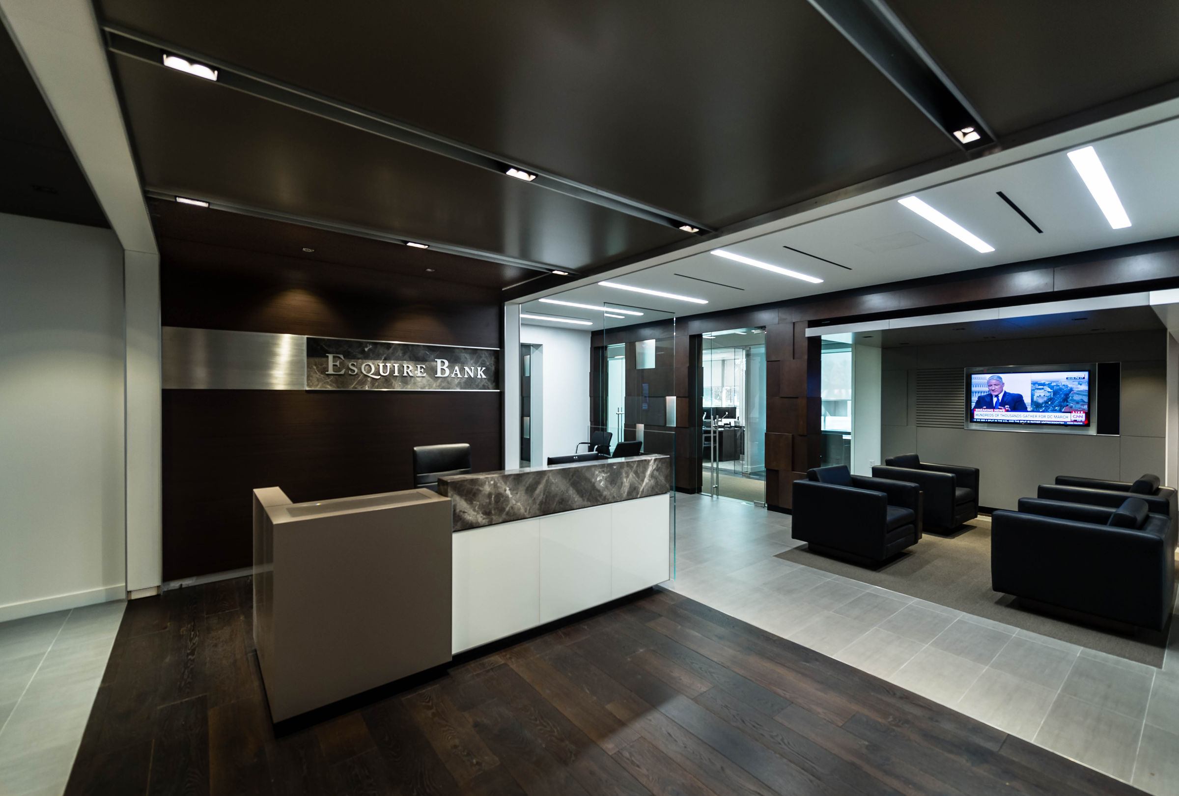 Esquire Bank | Mojo Stumer Associates | Archello
