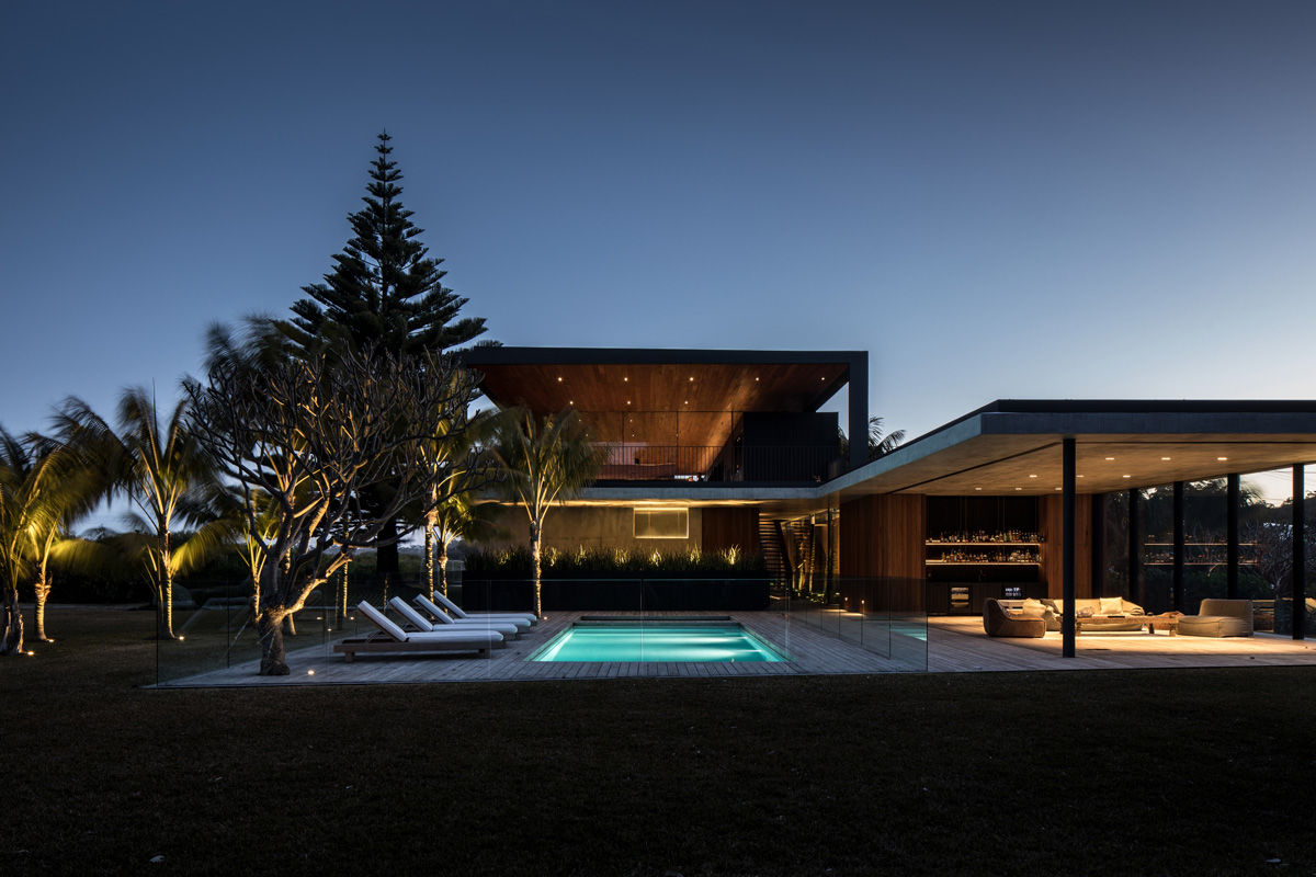 Mollymook Beach House | iGuzzini | Archello