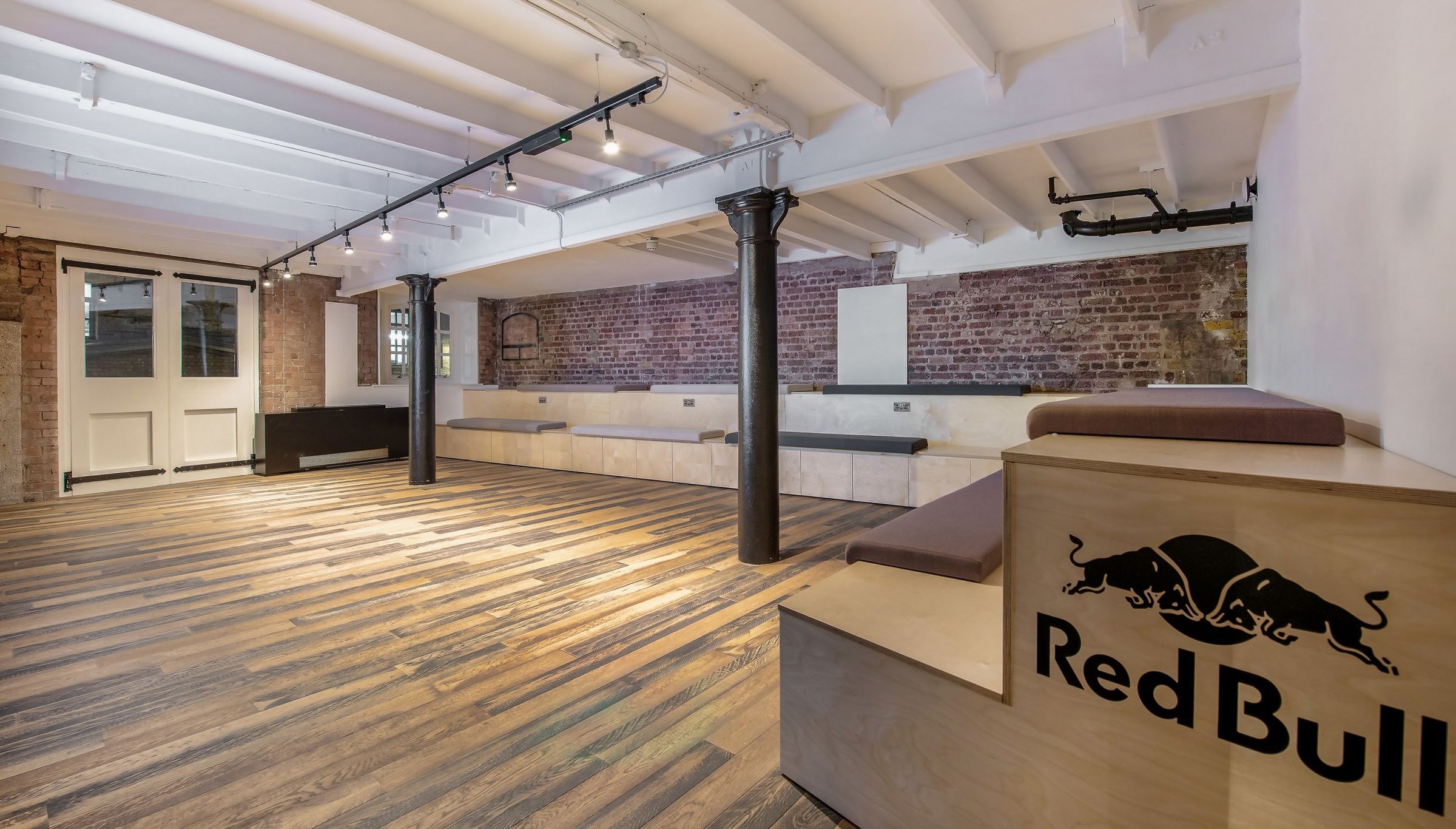 Gallery of Red Bull London Head Quarters | Dthree Studio | Media - 1