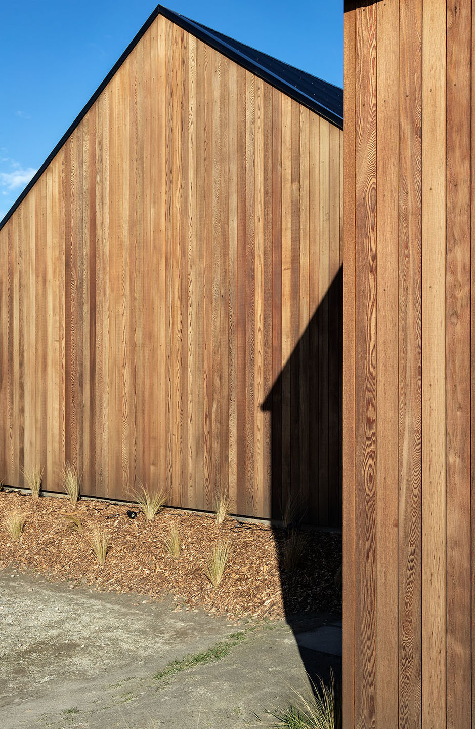 Gallery of Avalanche House | intuitive architects | Media - 10