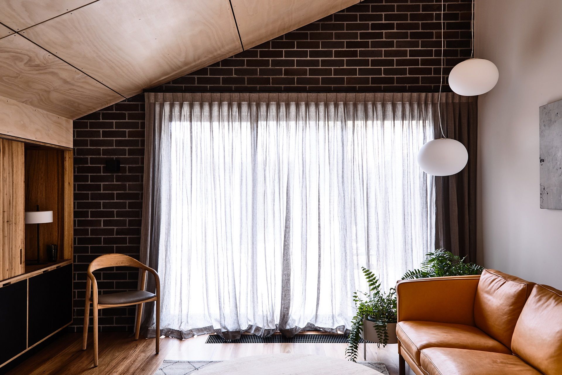 Gallery of Wedged | Alison Dodds Architect | Media - 8