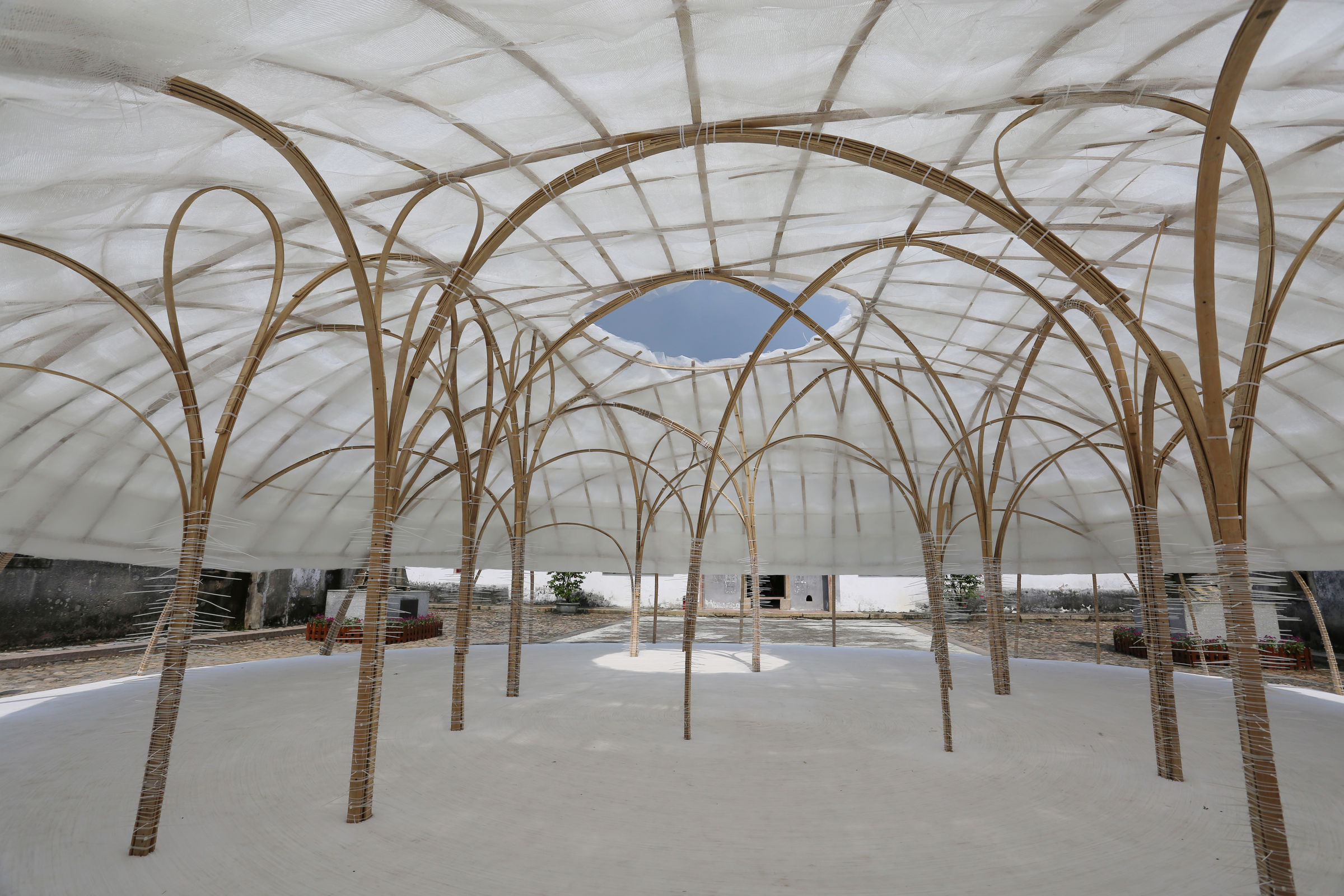 Moon Hut | Deve Build | Archello