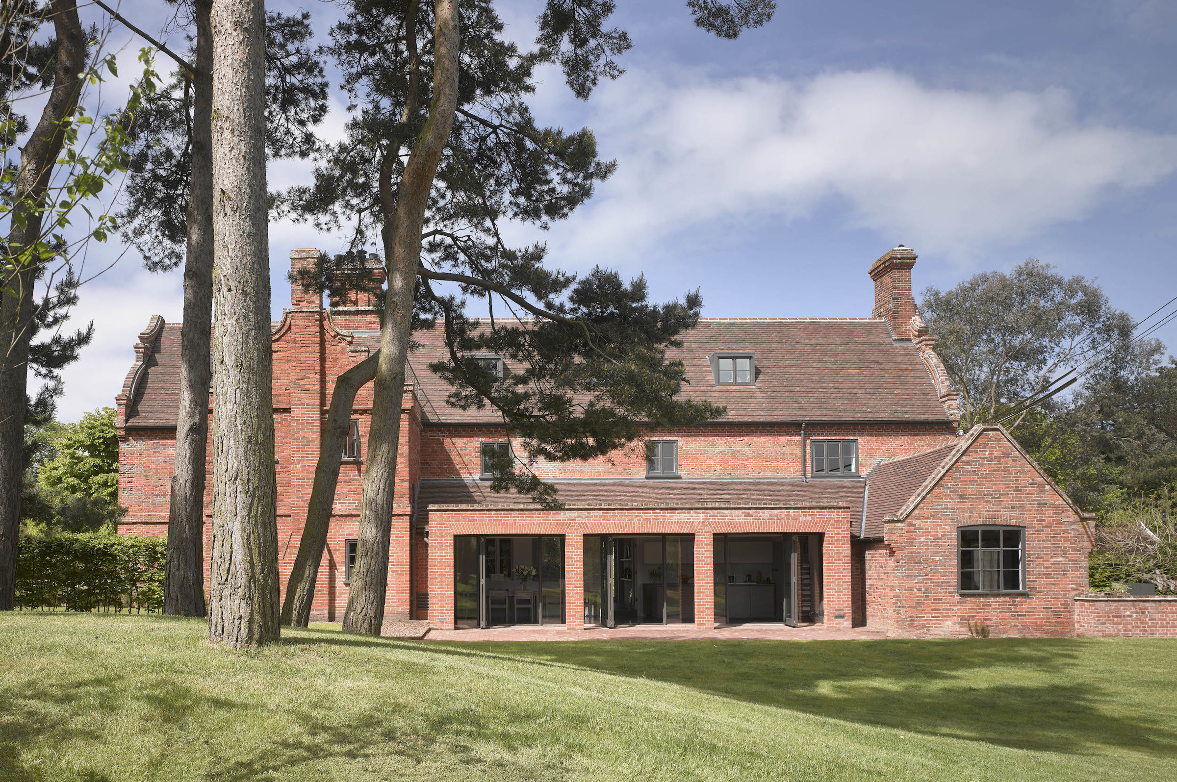Suffolk Farm House | Nash Baker Architects | Archello