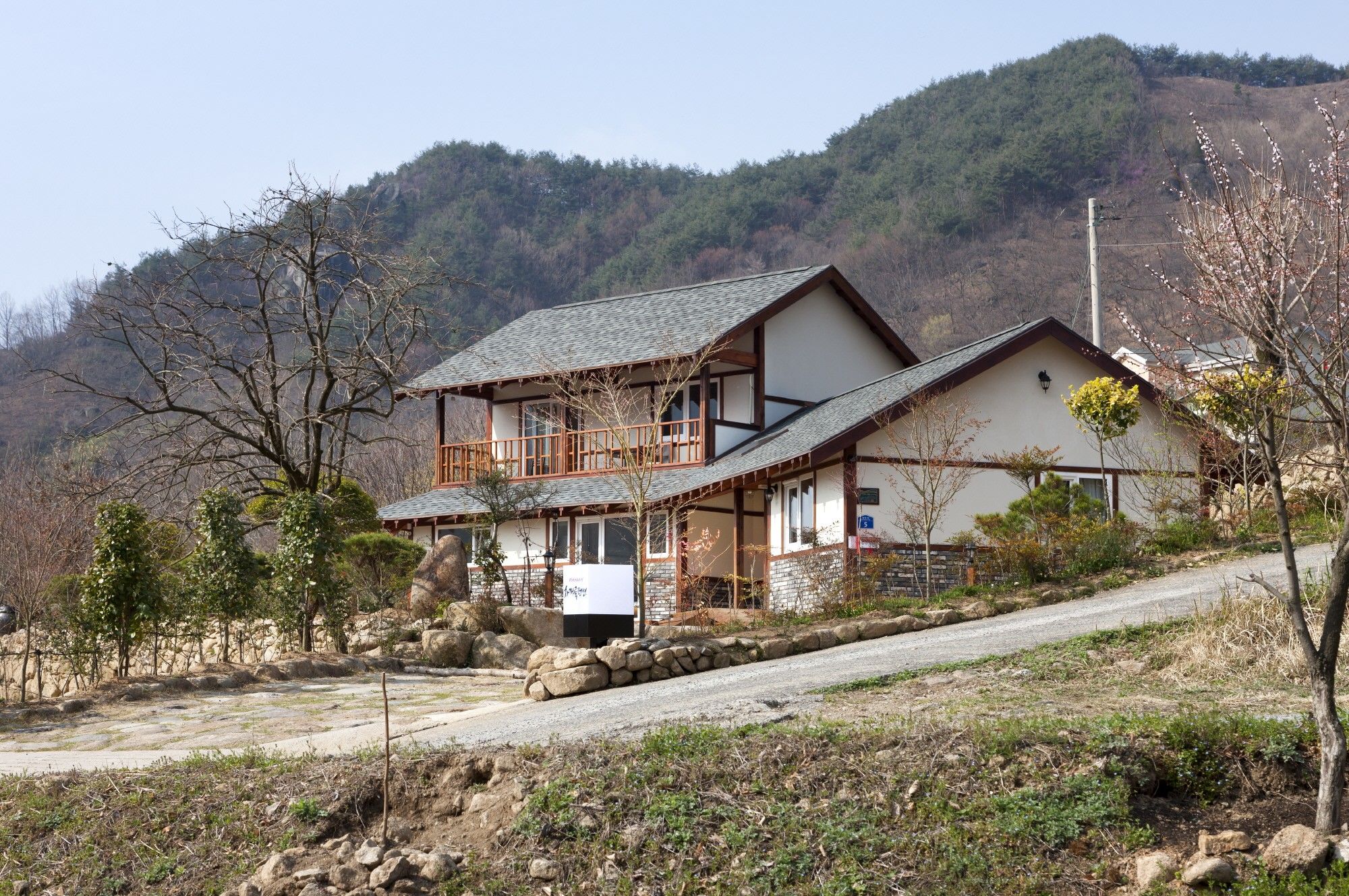 Juck-e-jae house in Hadong | studio_GAON | Archello