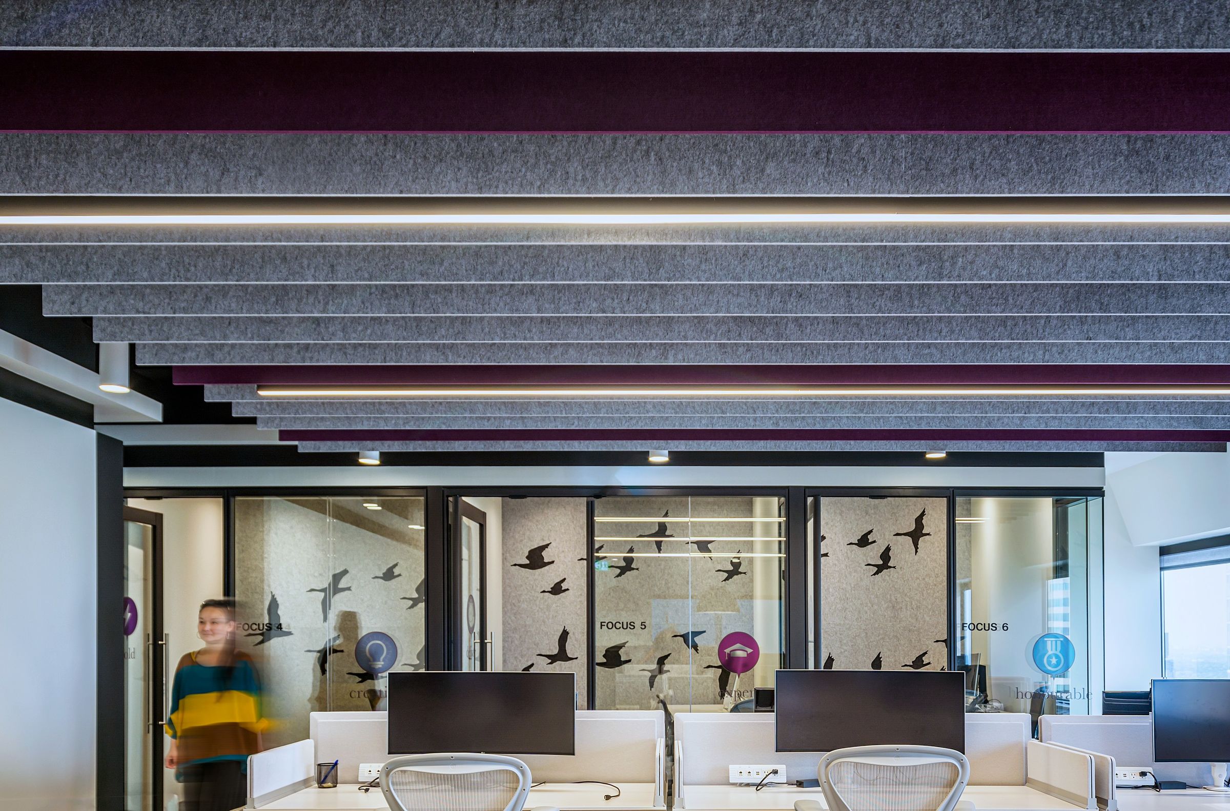 Gallery of Beazley Insurance Offices | SDI Design | Media - 10