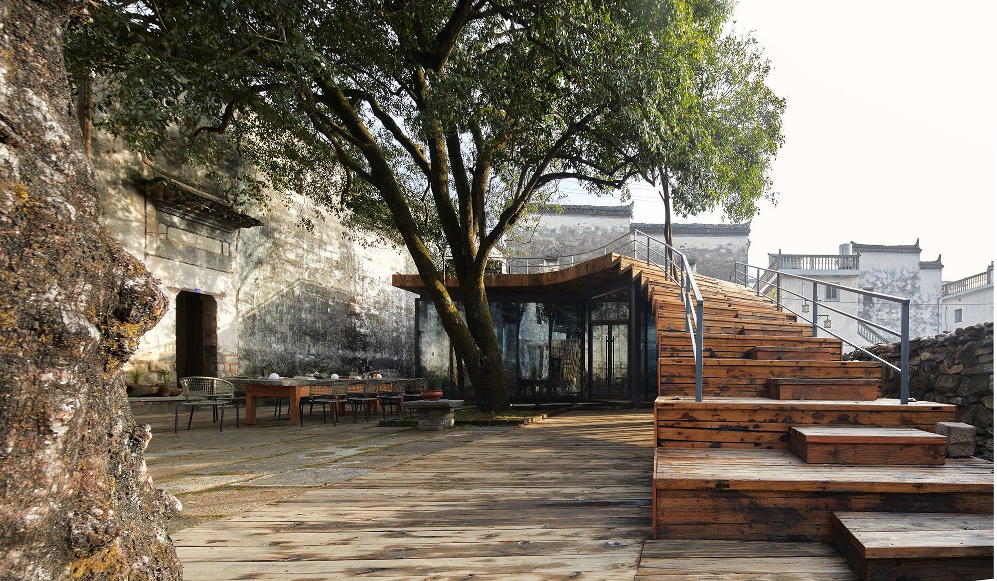 Liu Geng Tang Hall in Hongguan village | 3andwich Design / He Wei ...