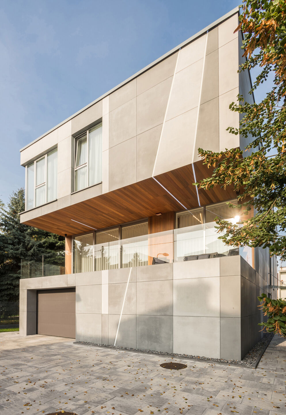 CUT HOUSE | KUMSTUDIO | Archello