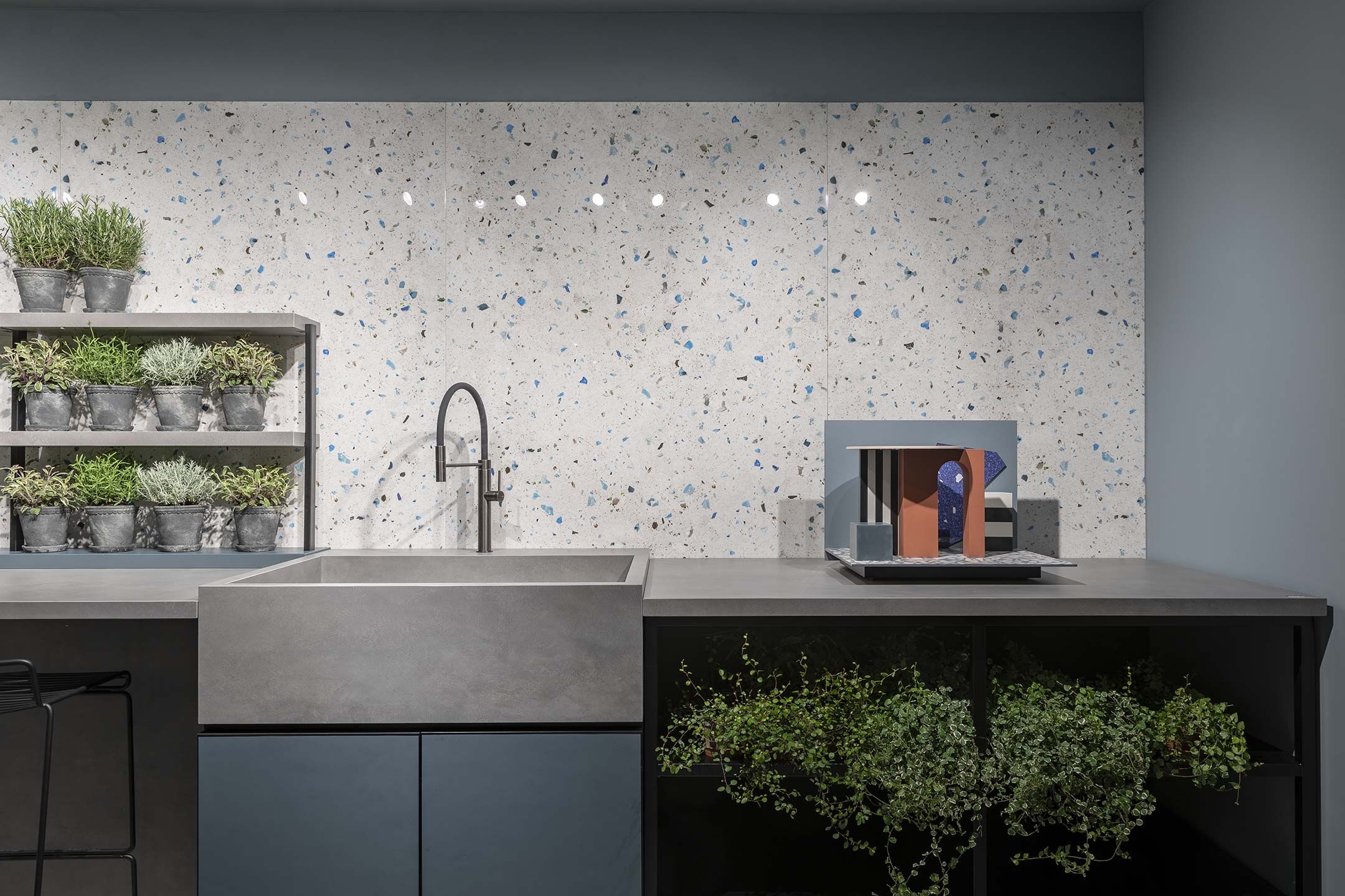 Cement - Florim Stone nach Florim Ceramiche | Archello