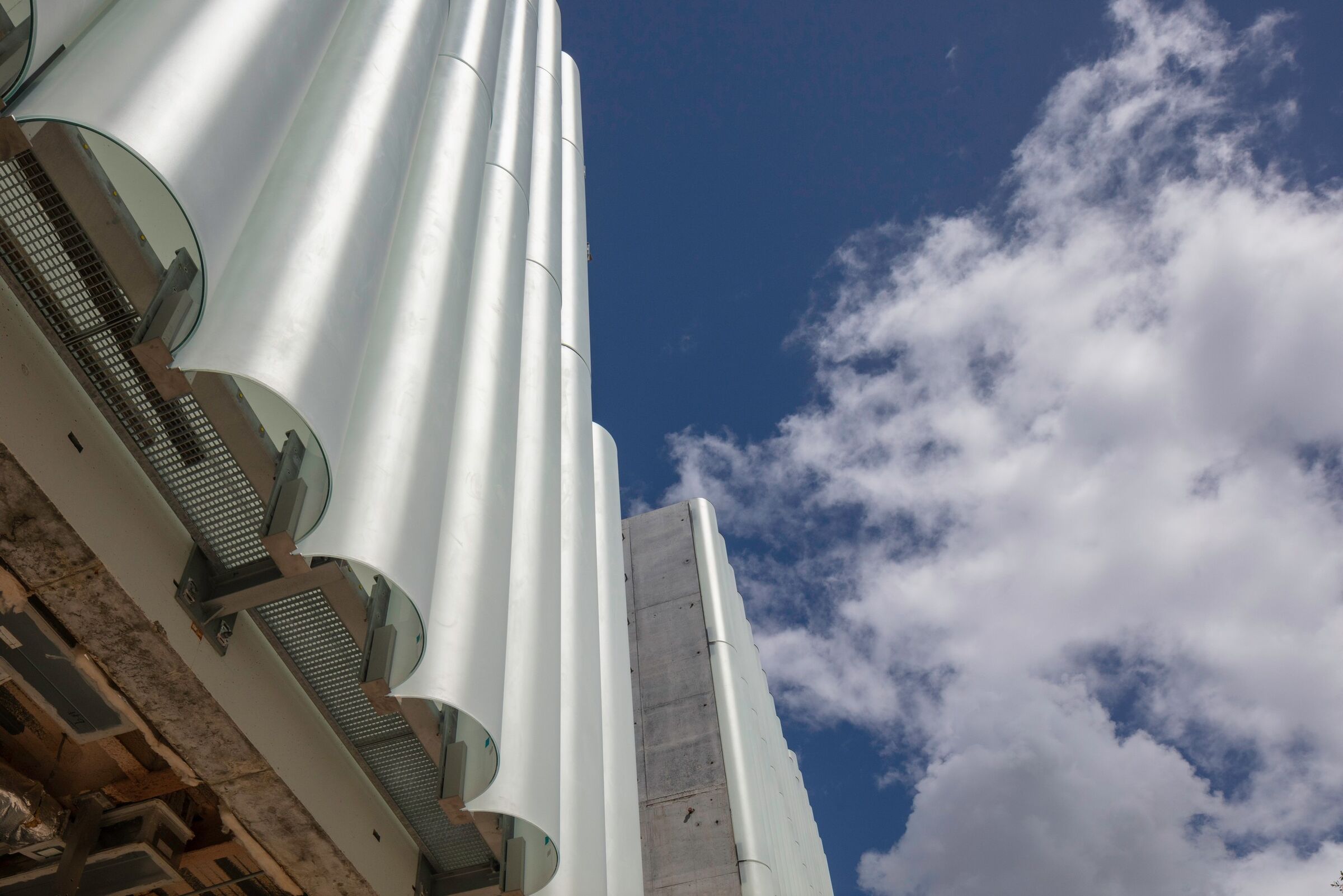 Gallery of Nancy and Rich Kinder Building | Steven Holl Architects ...
