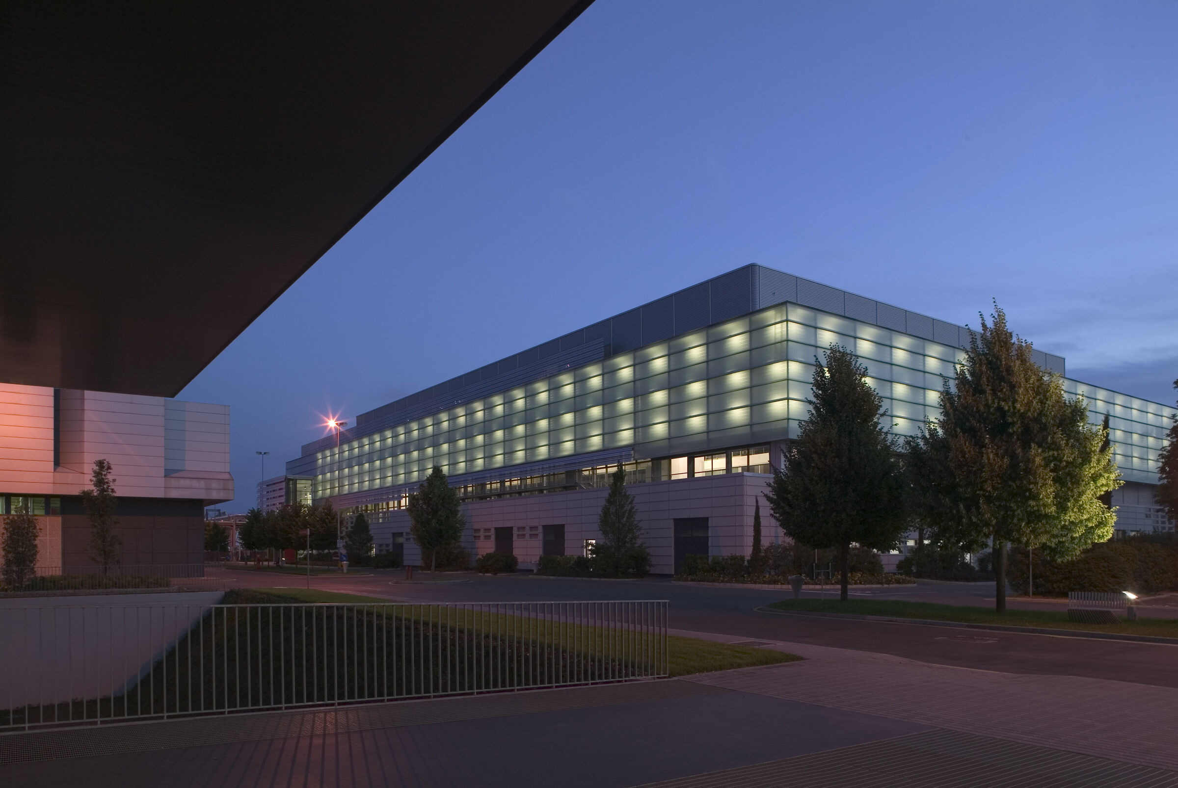 Ferrari Paintshop Building | MVa - Marco Visconti architect | Archello