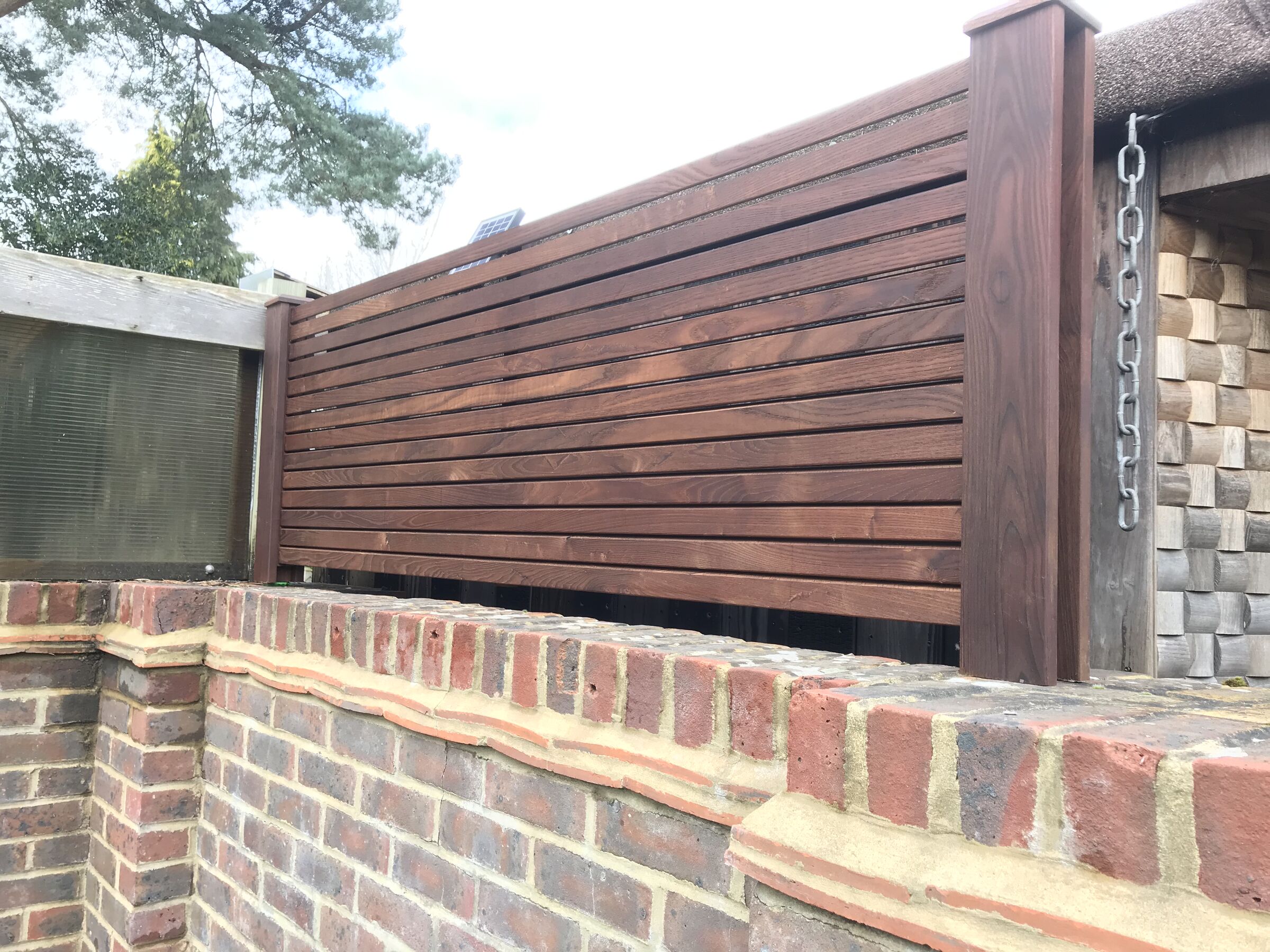 Hardwood Privacy Screens by QTD Ltd | Archello