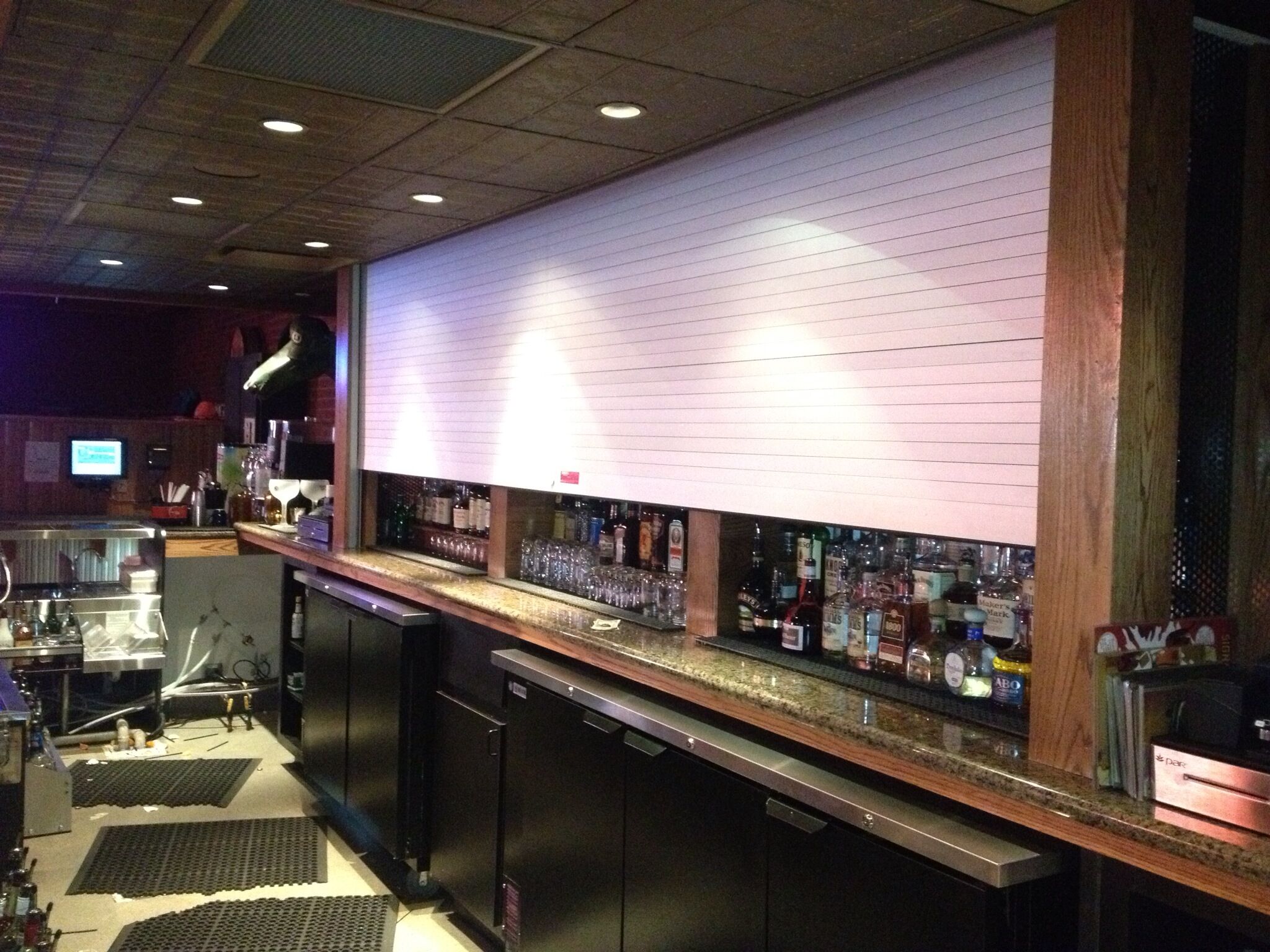 ROLLING COUNTER DOOR by Cookson Door | Archello