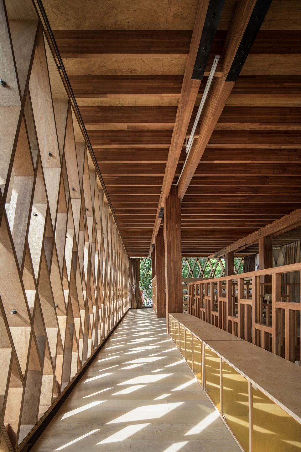 Microlibrary Warak Kayu | SHAU | Media - Photos and Videos - 18 | Archello
