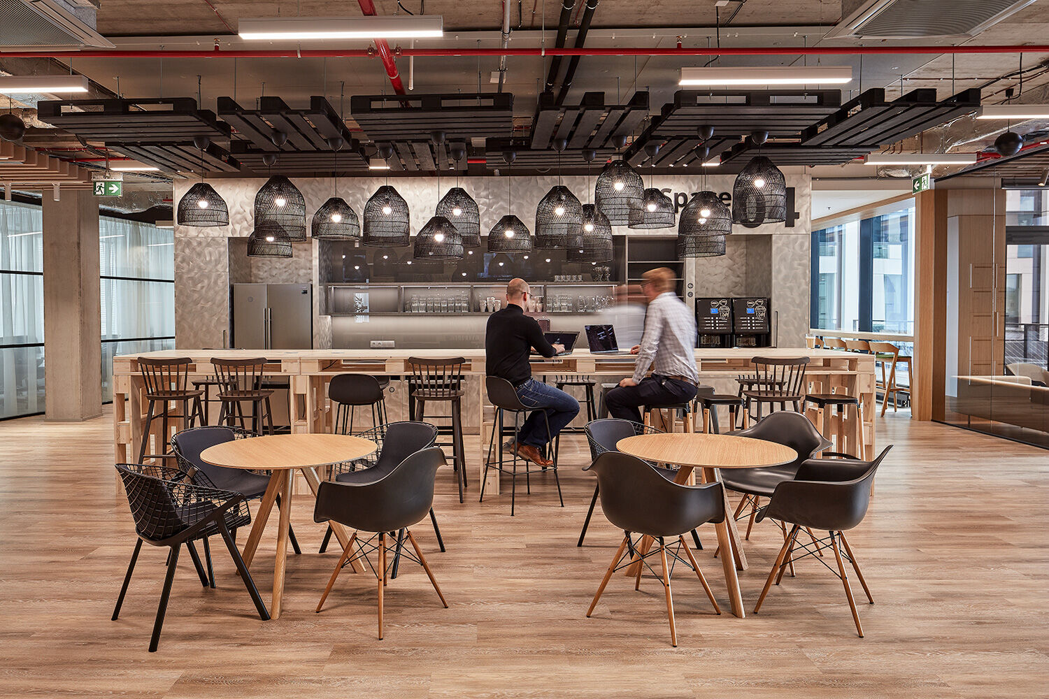 Gallery of Deloitte Prague office | Atelier Kunc Architects | Media - 17