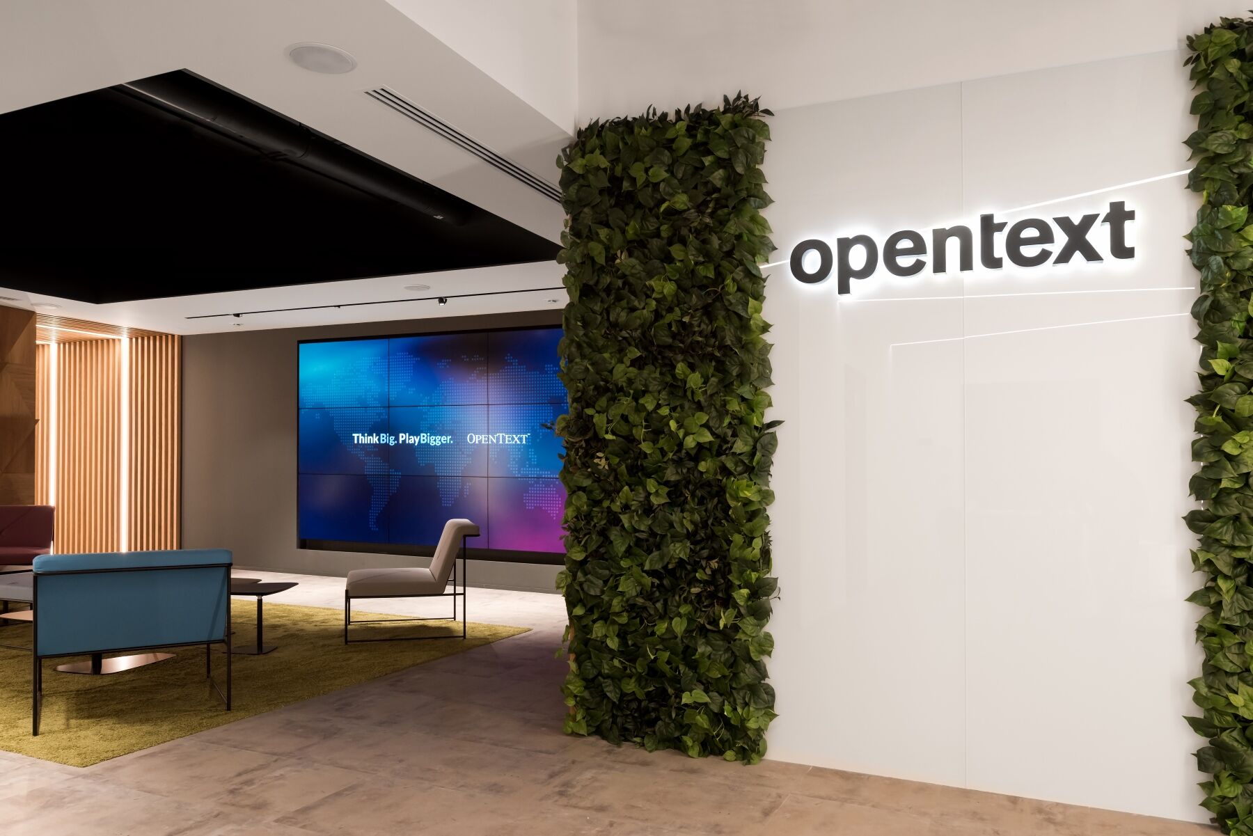OFFICE OPENTEXT | QPRO | Archello
