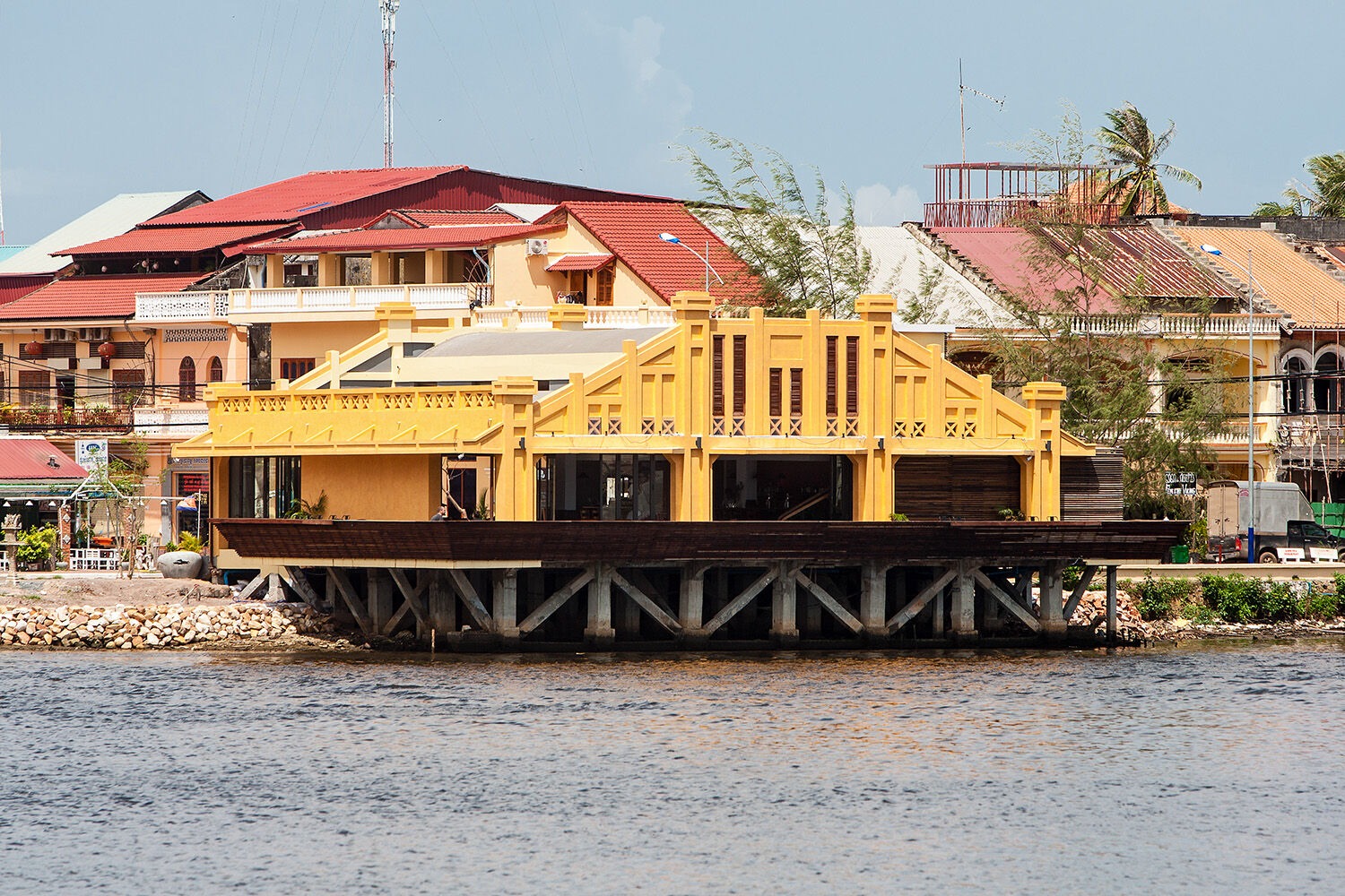 Fishmarket Restaurant | The Room Architecture and Design | Archello