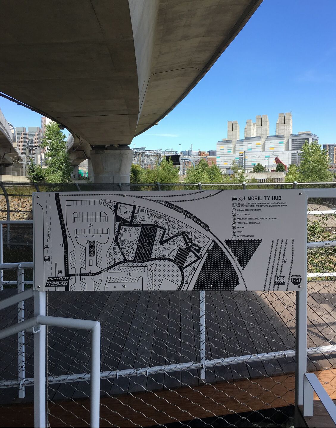 Gallery of Infra-Space 1 | Landing Studio | Media - 16