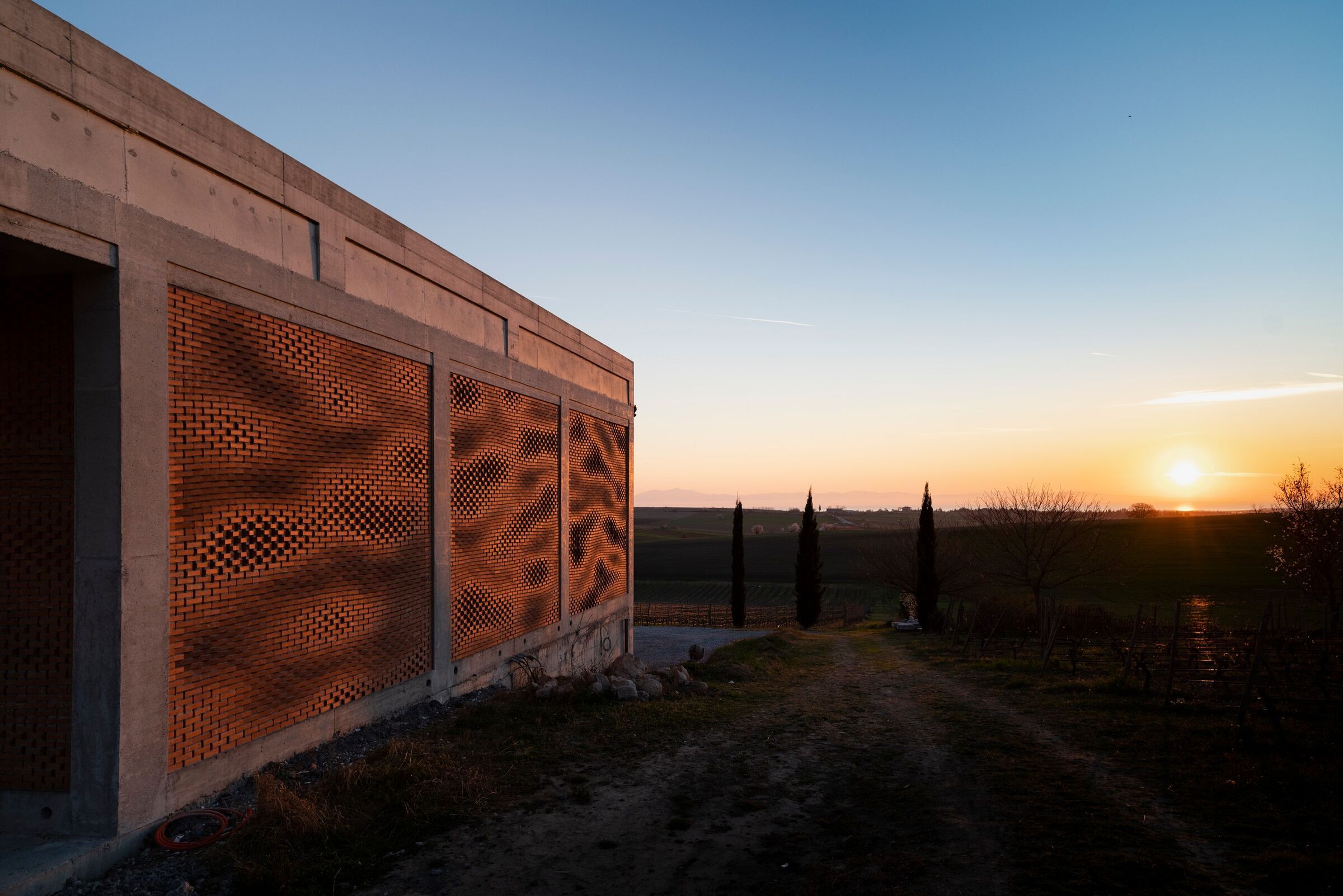 New augmented bricklaying technology integrates craftsmanship into the ...