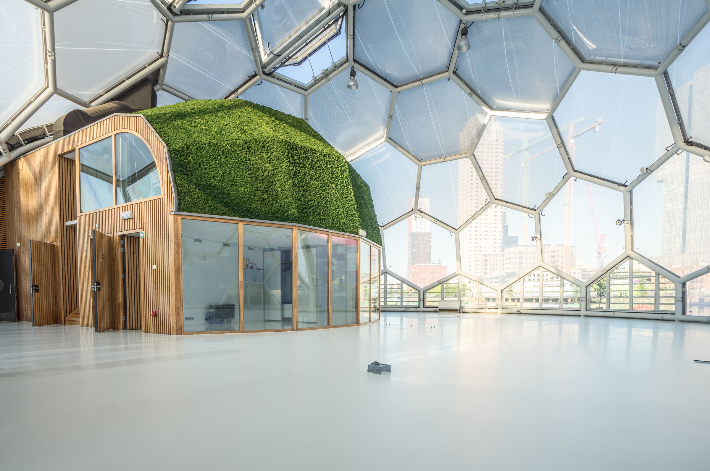 Frenoflex Floating Pavillion Rotterdam | Master Builders Solutions ...