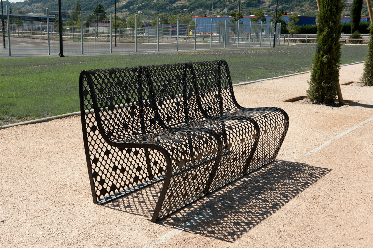 Elinium bench by Cyria | Archello