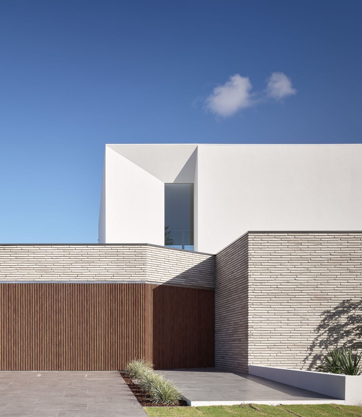 Gallery of Stratum | Joe Adsett Architects | Media - 7